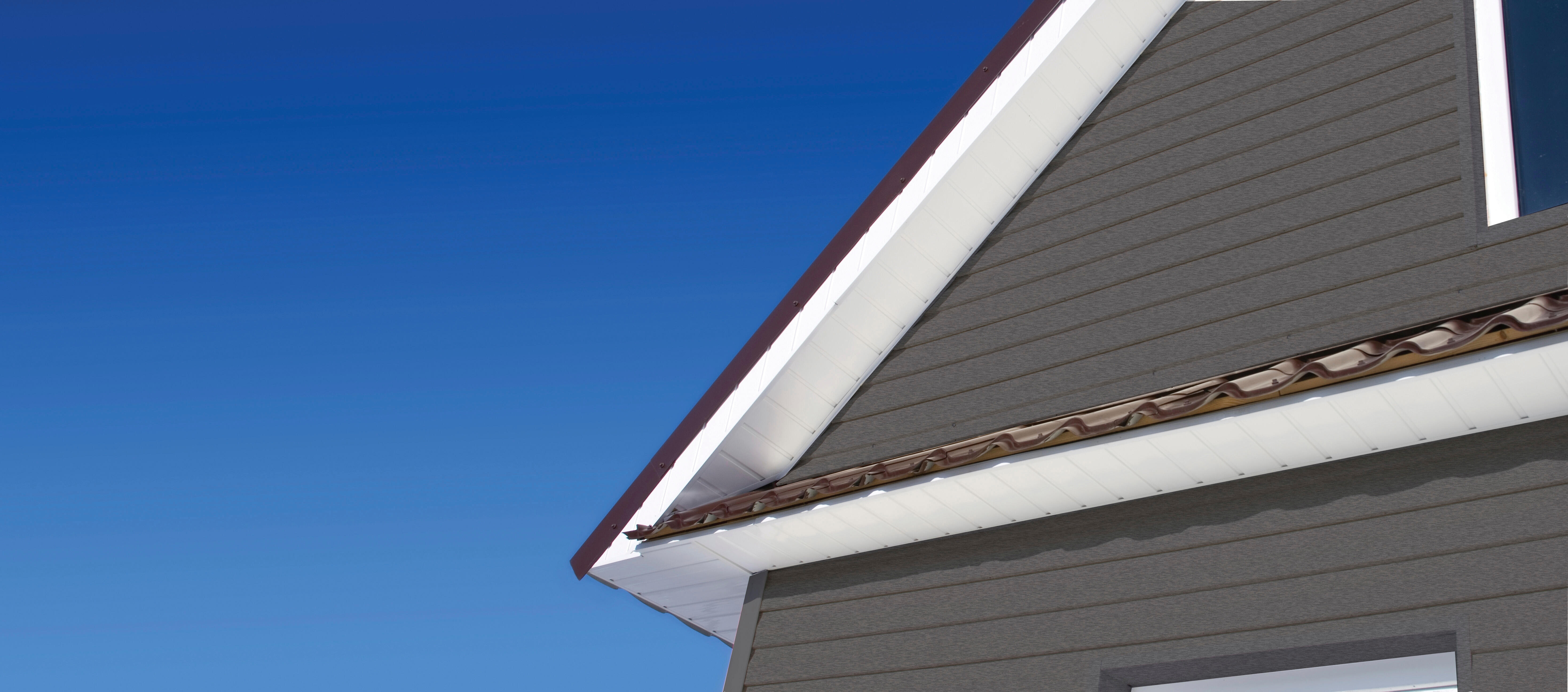 Clin pour bardage pvc gris anthracite FREEFOAM Solid + 3.95 m | Leroy ...