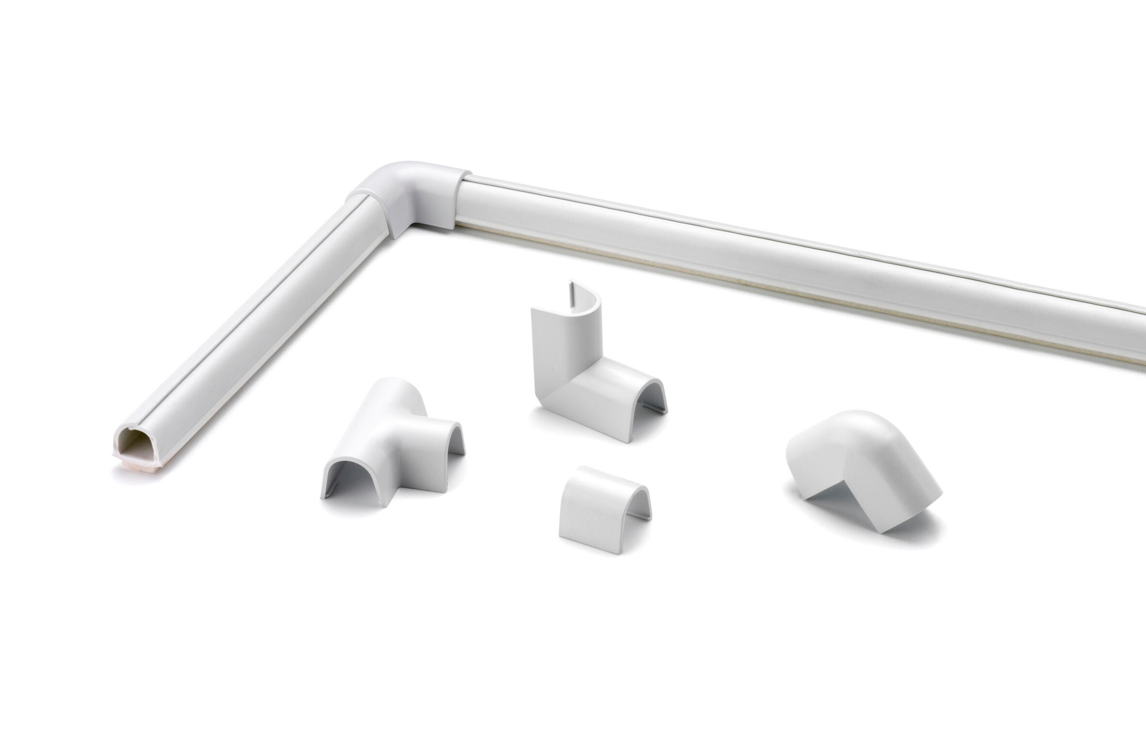 Cache-câble blanc pour moulure, H.1.4 x P.100 cm | Leroy Merlin