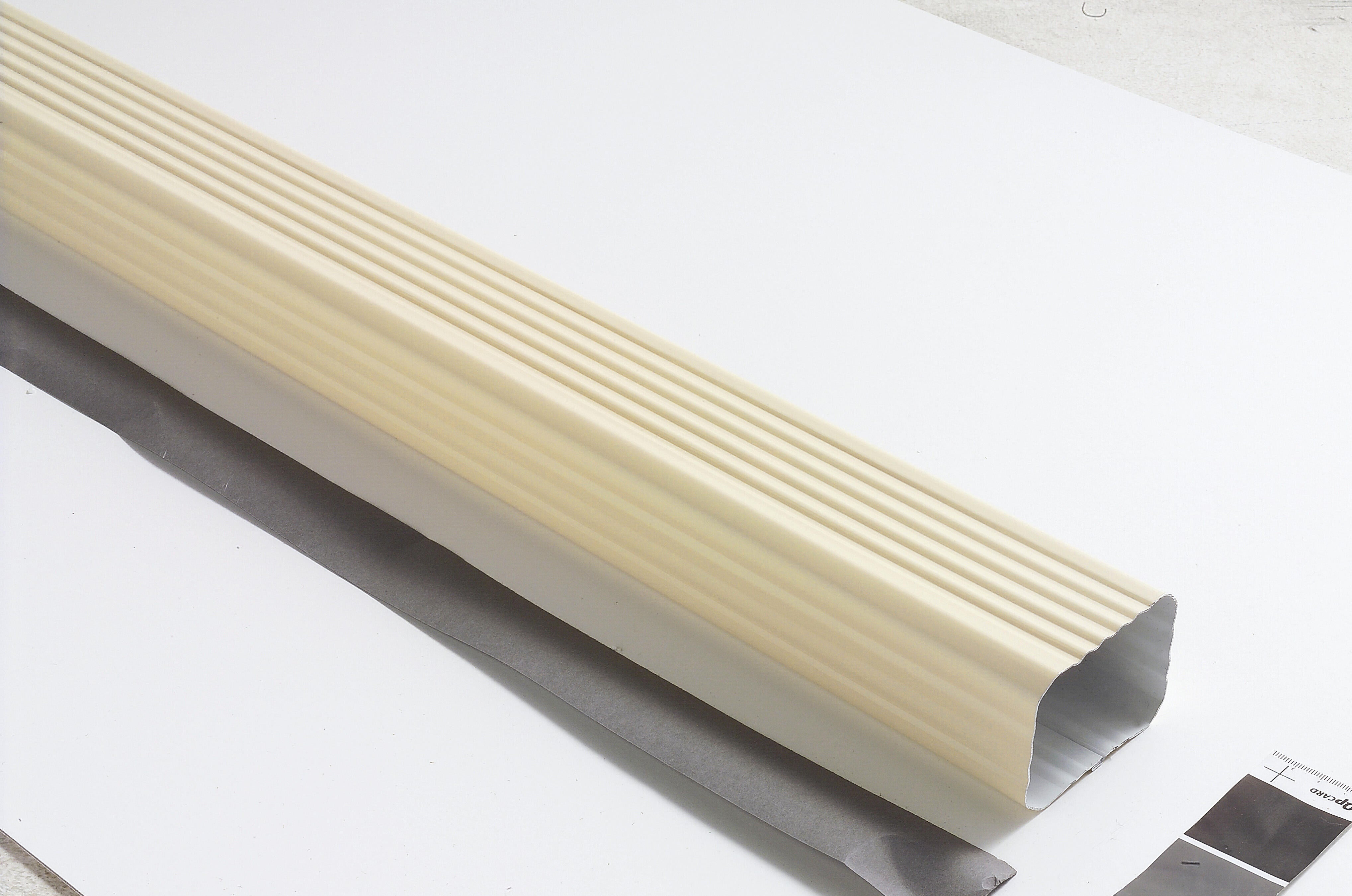 Tube de descente 60x80 aluminium sable SCOVER PLUS | Leroy Merlin