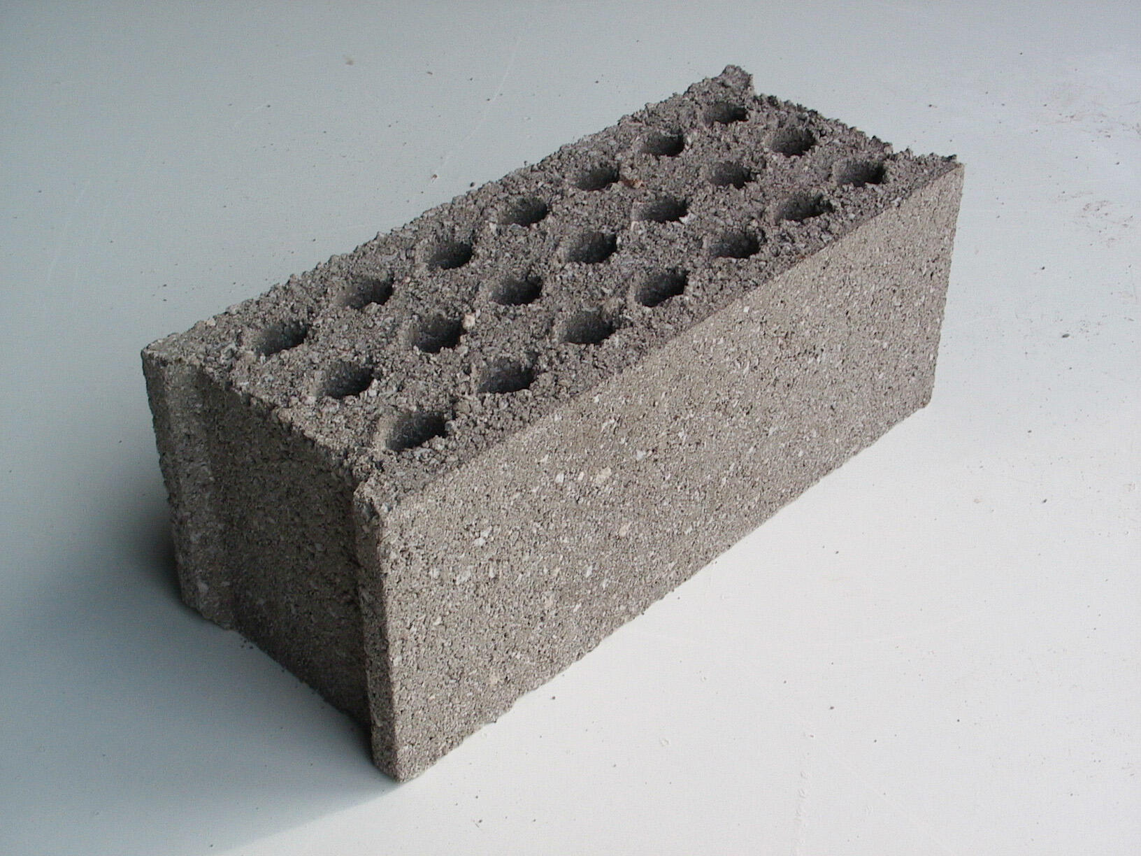 Parpaing plein béton, L.50 x l.20 x H.20 cm | Leroy Merlin
