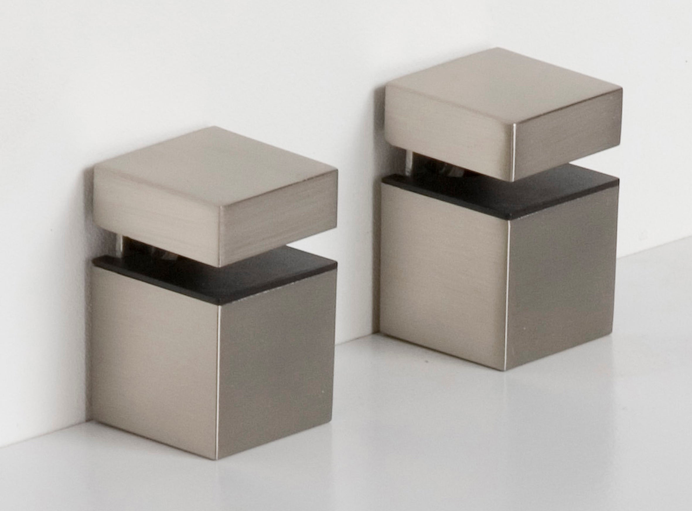 Equerre acier inox, L.5.5 x l.4 cm | Leroy Merlin