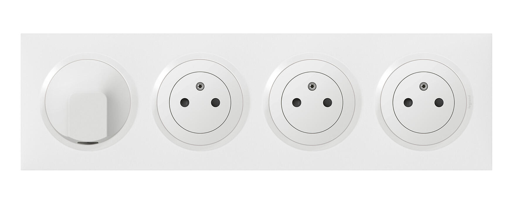 Sortie de câble et 3 prises avec terre Dooxie, LEGRAND, blanc | Leroy ...