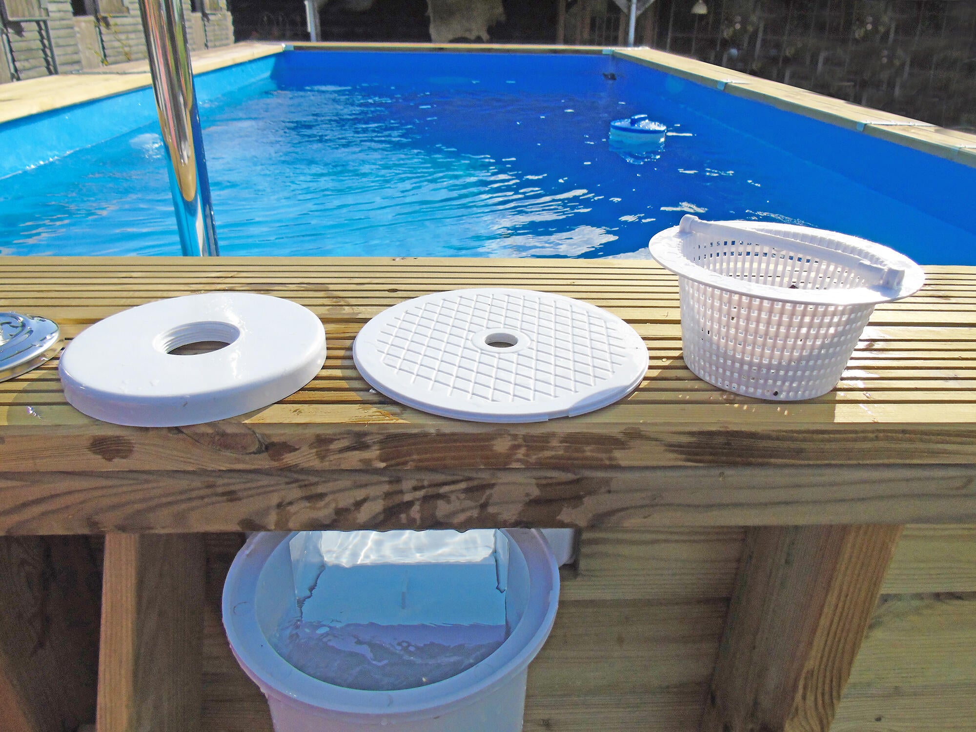 Comment choisir son skimmer de piscine ? | Leroy Merlin