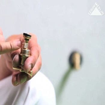 Comment changer un joint de robinet ? | Leroy Merlin