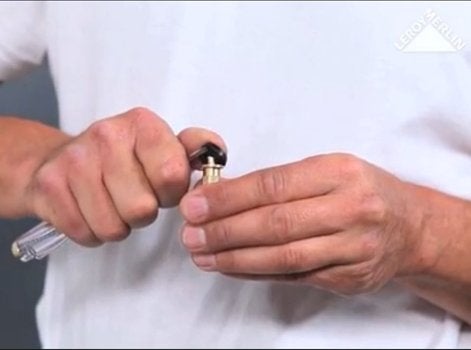 Comment changer un joint de robinet ? | Leroy Merlin