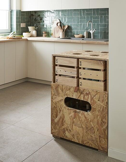 DIY : fabriquer un bac de tri sélectif | Leroy Merlin