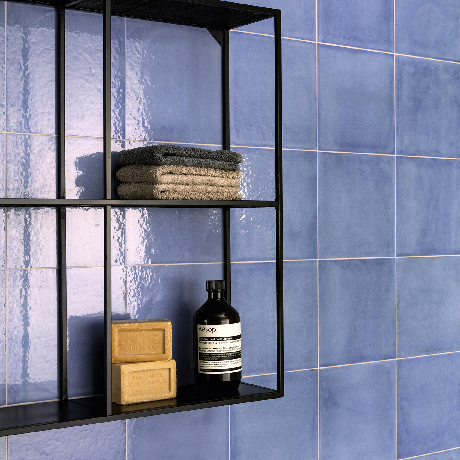 Carrelage mural bleu brillant l.20 x L.20 cm Vita | Leroy Merlin