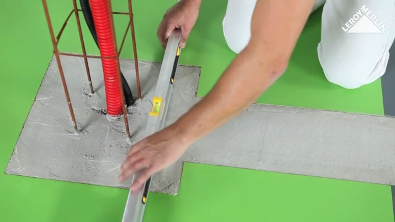 Comment monter des piliers de portail ? | Leroy Merlin