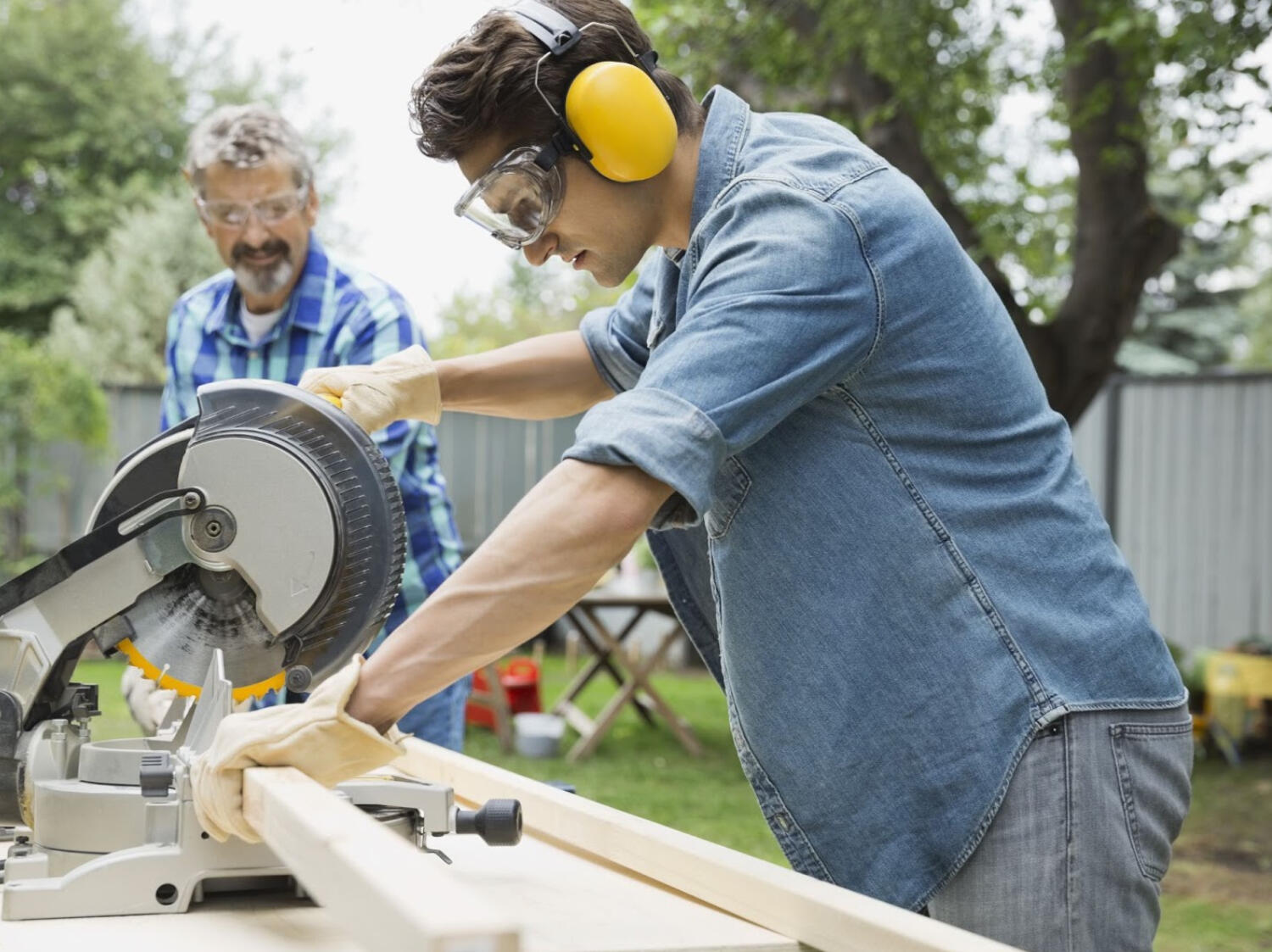 Comment choisir ses équipements de protection individuelle (EPI) ? | Leroy Merlin