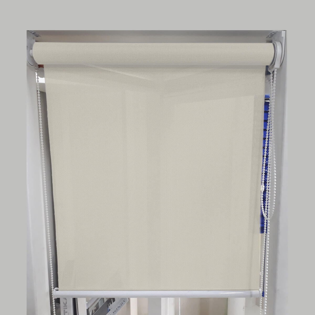 Tenda a rullo screen da sole Screen5 bianco avorio 60x300 cm | Leroy Merlin