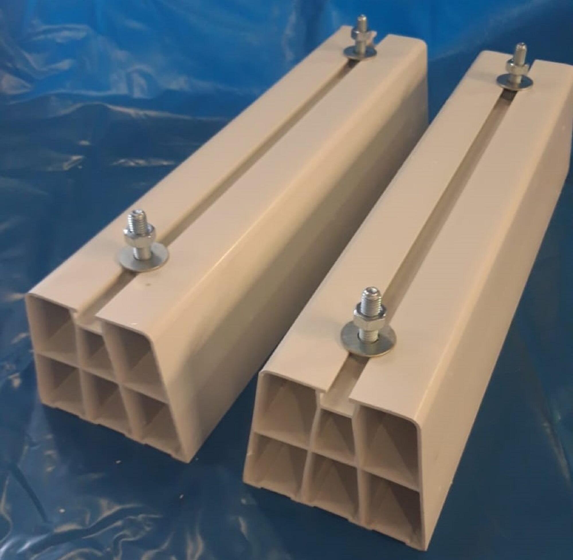 Kit de 2 bases suelo PVC 450mm 620kg | Leroy Merlin