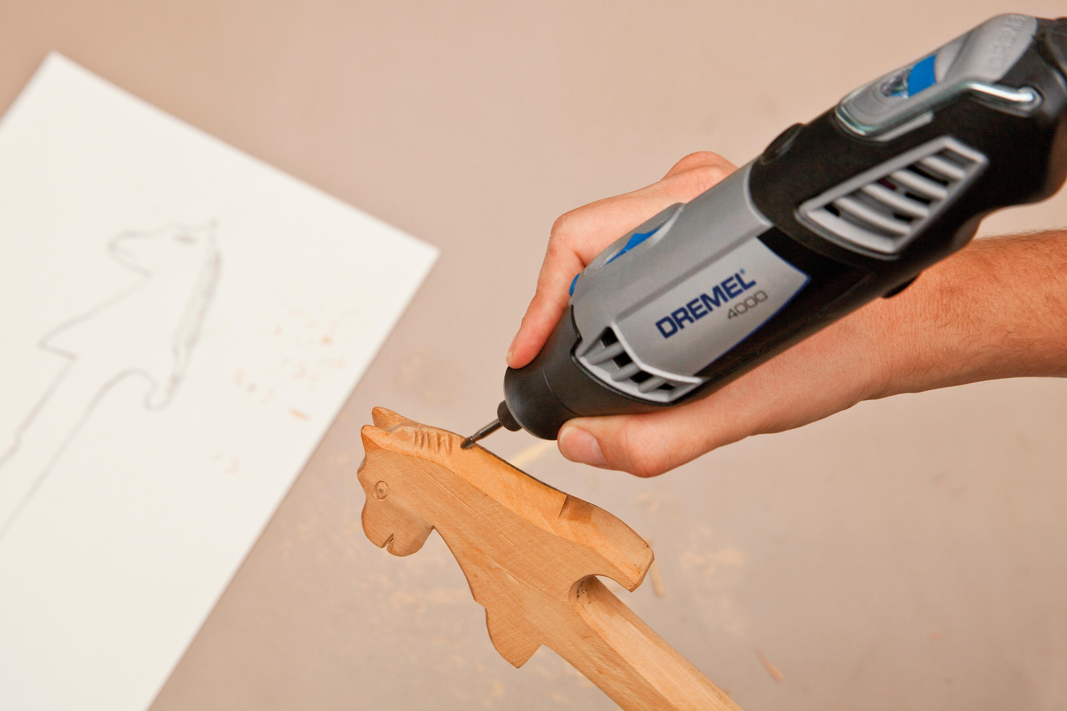 Mini ferramemta 4000 Dremel Leroy Merlin