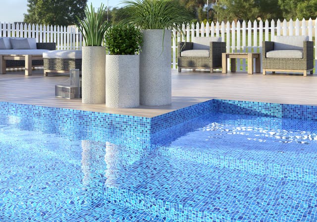 Cómo elegir gresite para piscinas | Leroy Merlin