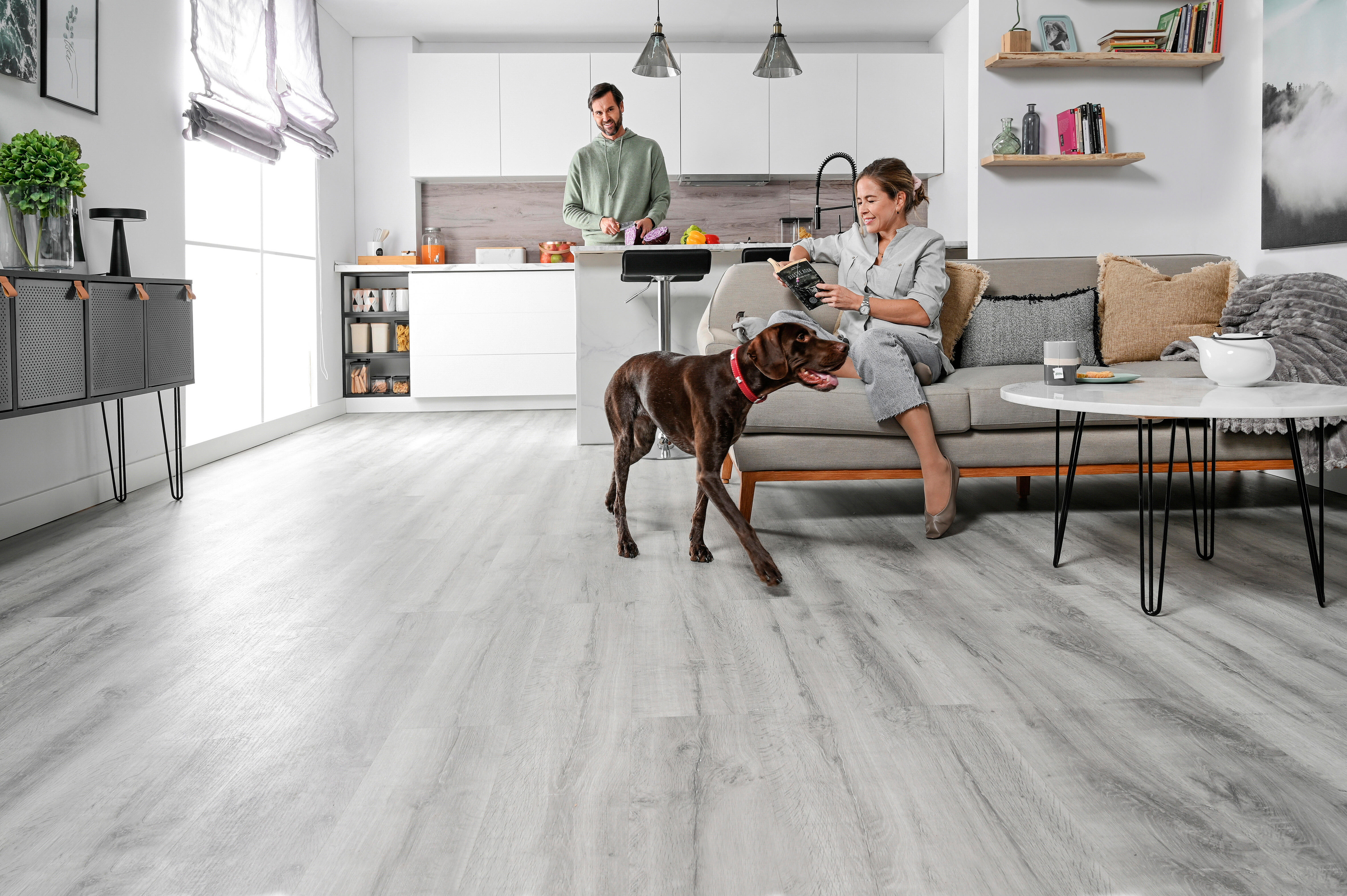 Suelo laminado intenso 10mm Granada efecto madera gris AC5 GR110 ARTENS ...
