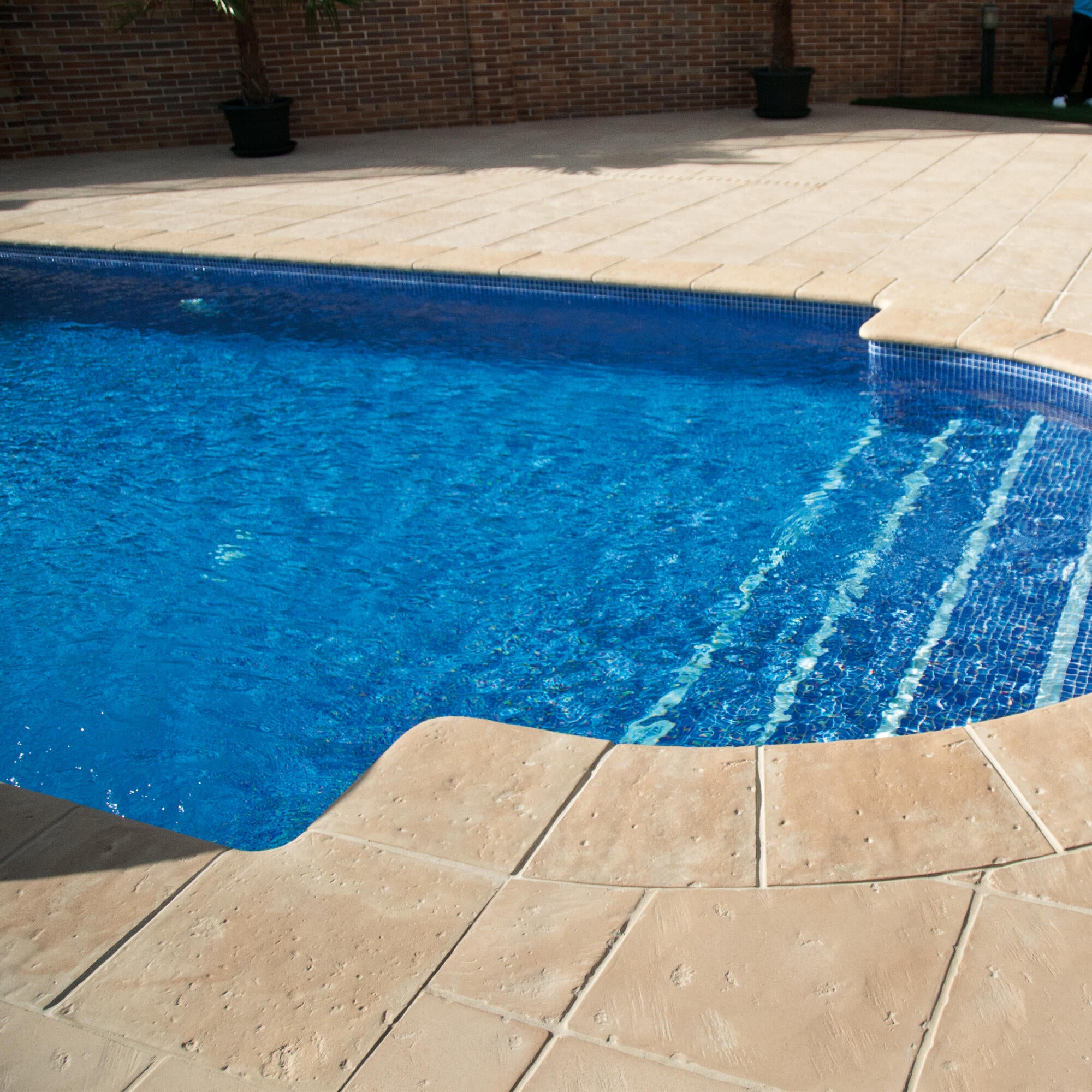 Ángulo invertido Palacio 42x42x5 cm ambar | Leroy Merlin