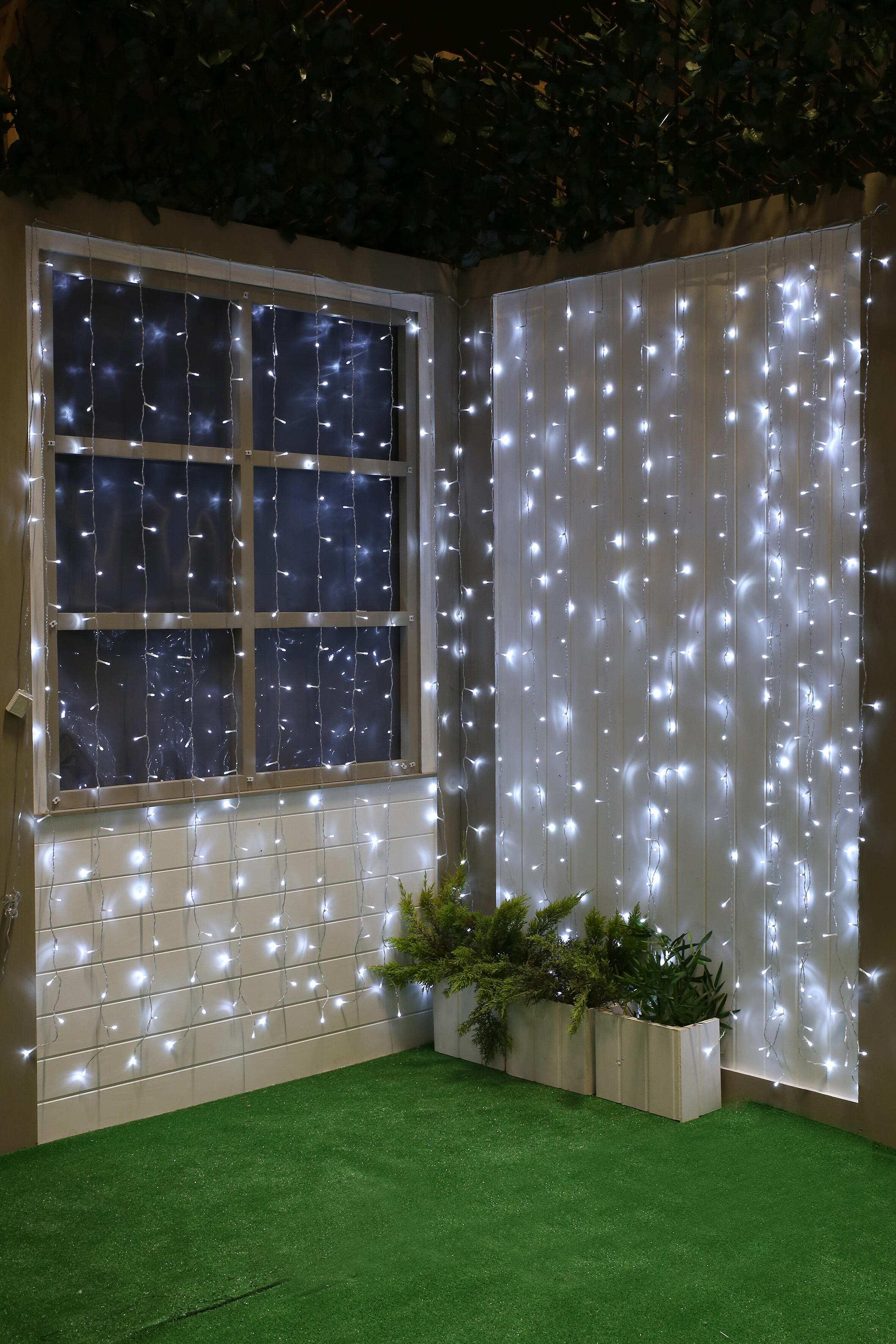 Cortina luminosa 400 LED exterior Full Flash 200x200cm | Leroy Merlin