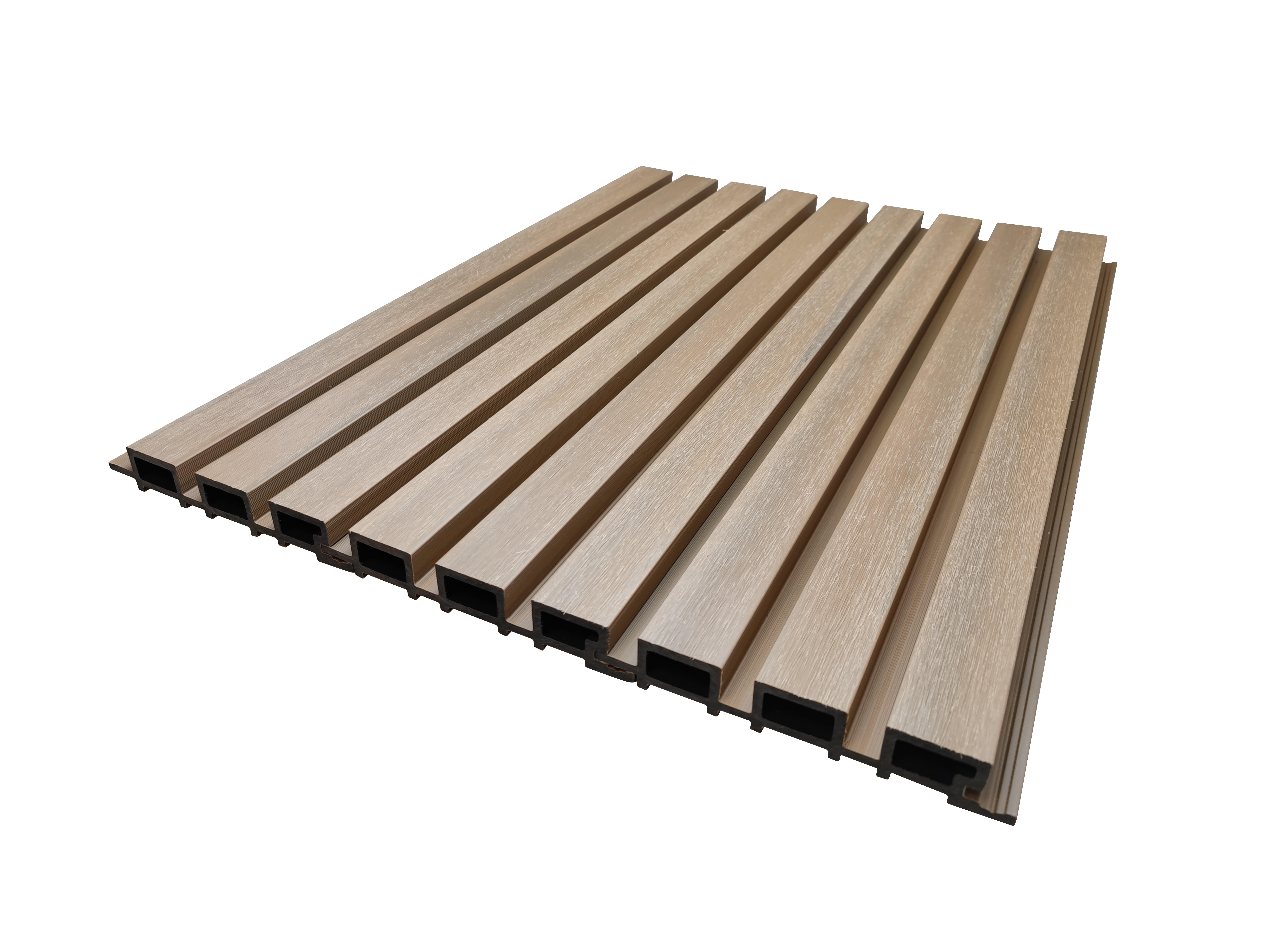 Lama para panel de composite chocolate 220 x 17 x 2,8 cm | Leroy Merlin