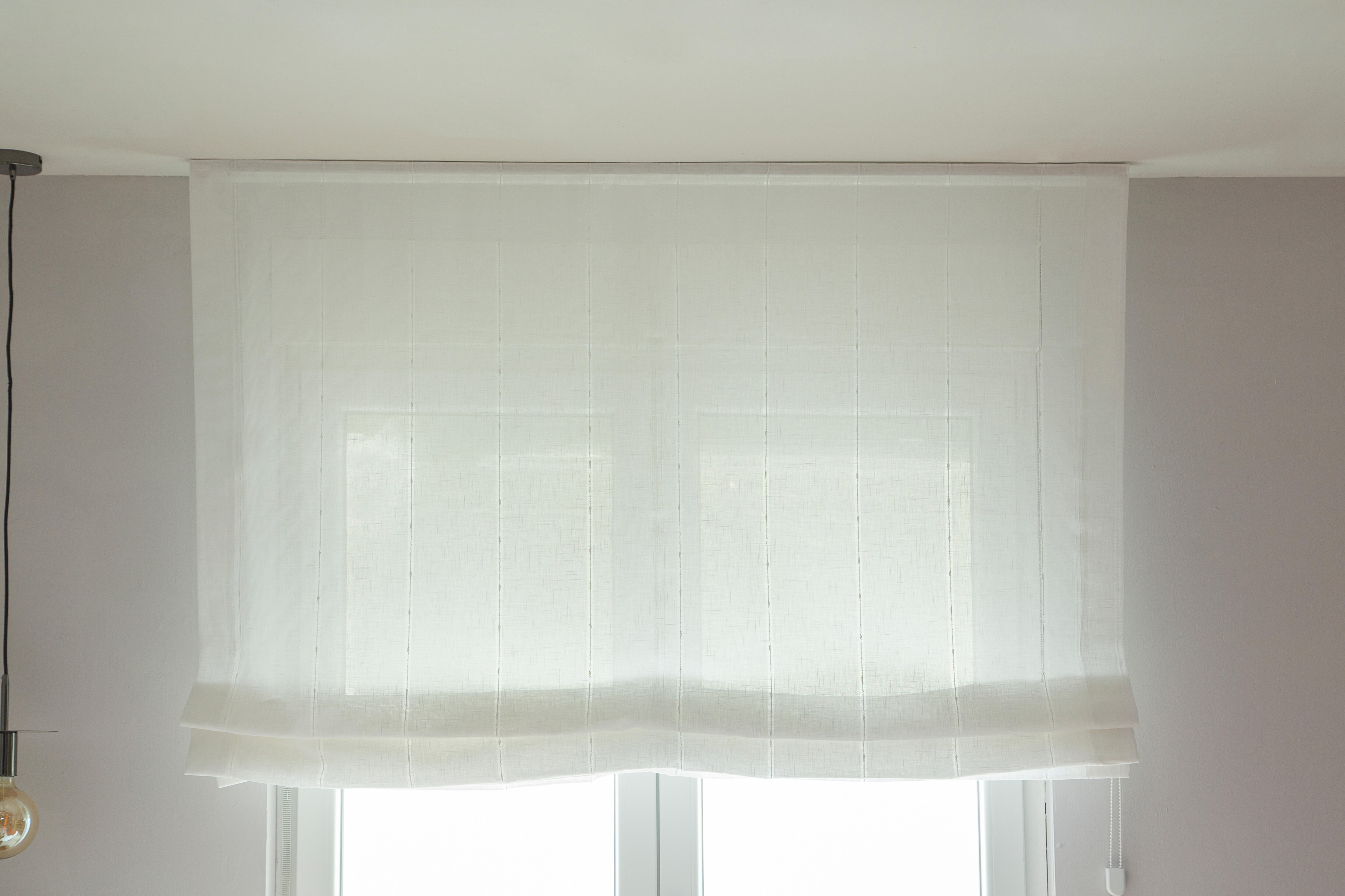 Estor plegable paqueto semi-trasparente con cadena Bolonia poliéster rayas blanco de 165x165 cm ...