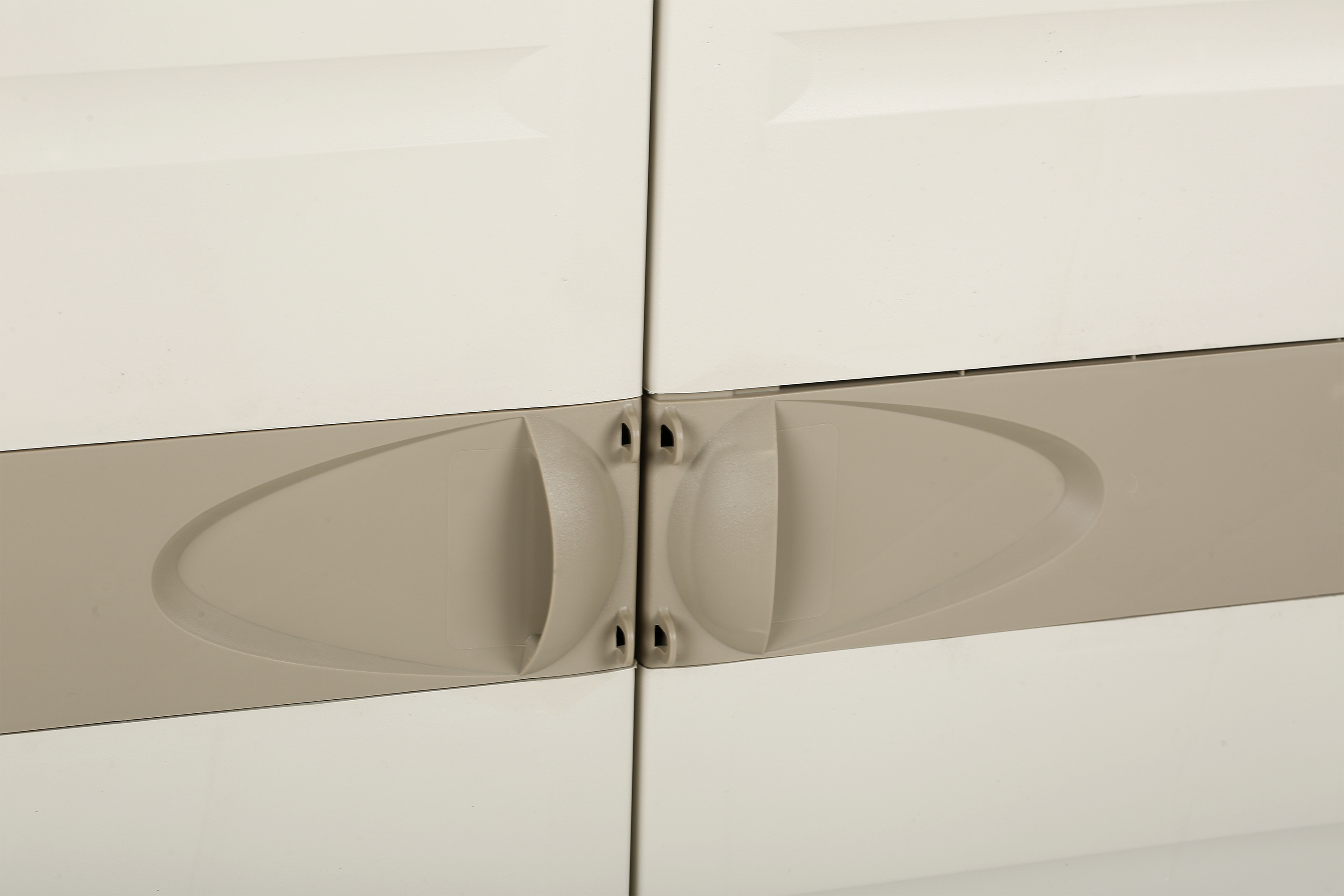 Armario escobero de resina Titanium 105x176x44 cm color beige 3 puertas ...