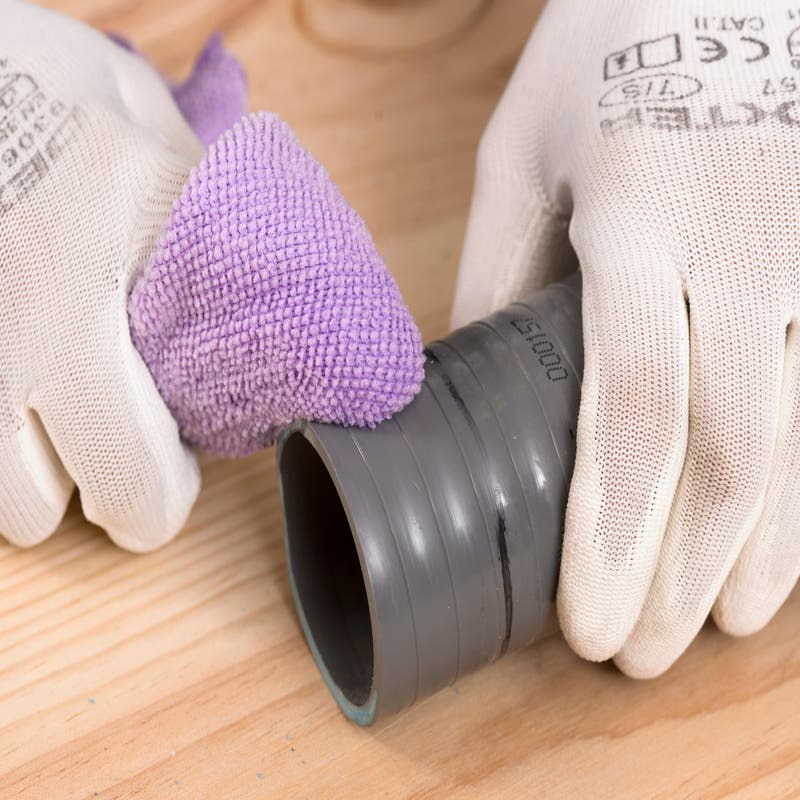 Cómo unir piezas de PVC | Leroy Merlin