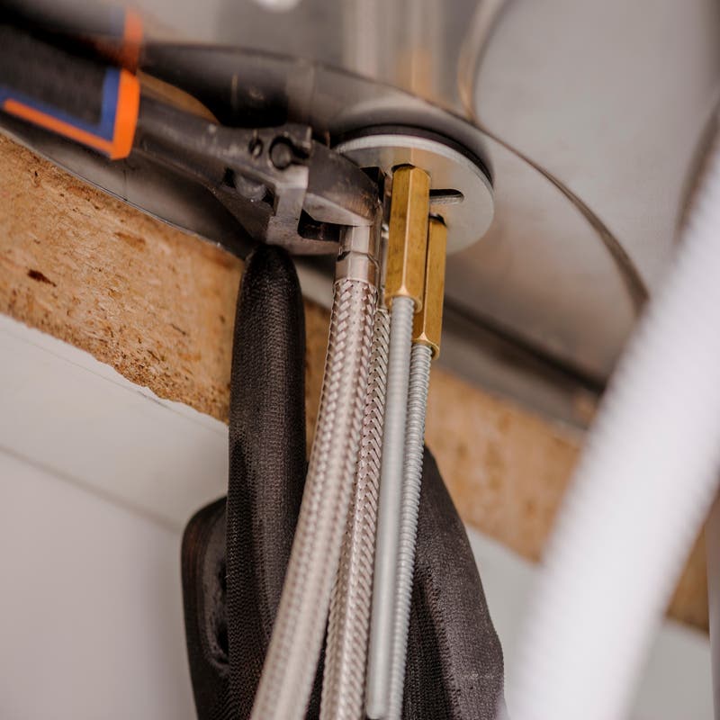 Cómo reparar y mantener el grifo del fregadero | Leroy Merlin