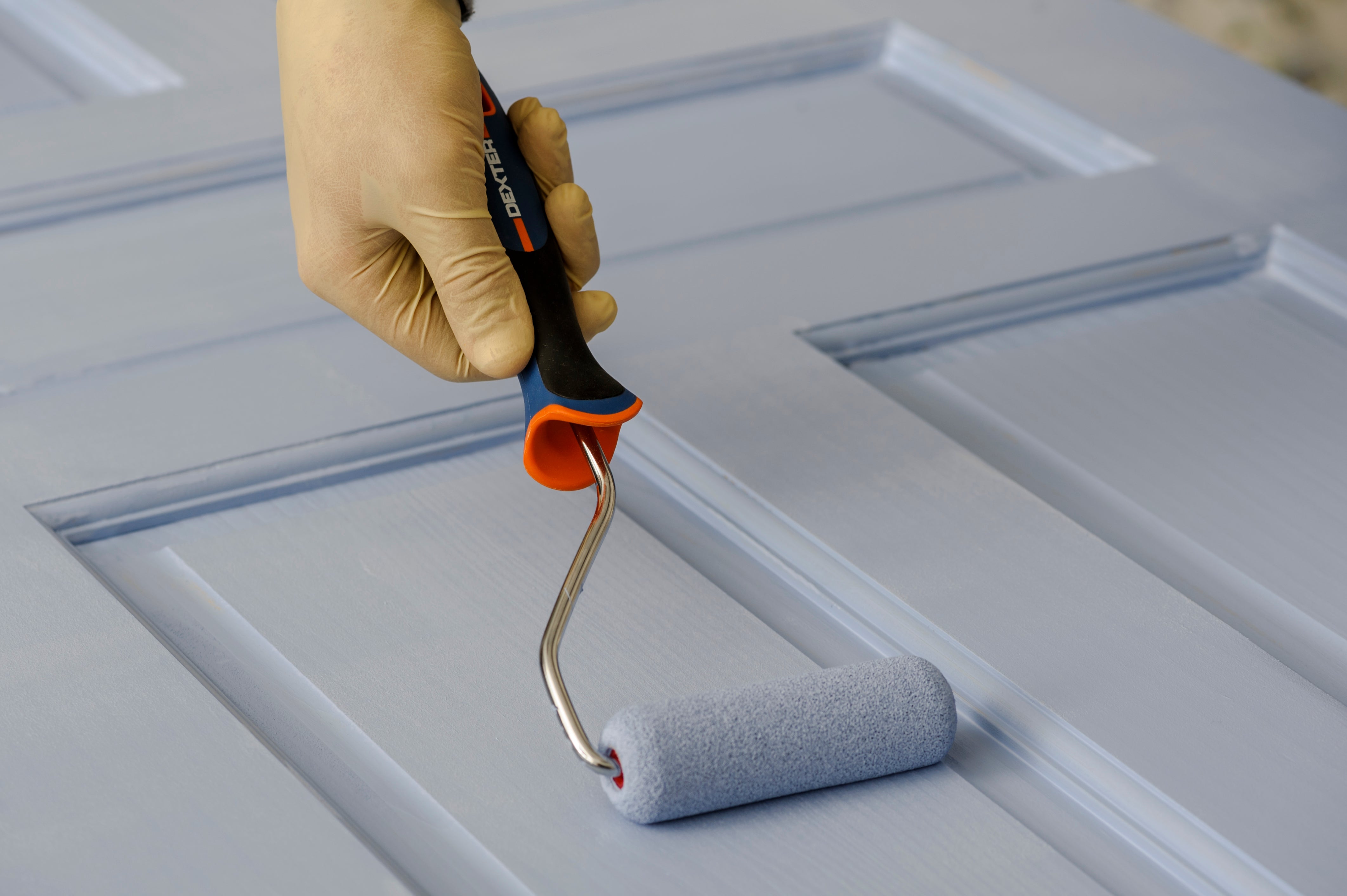 Cómo pintar superficies de madera | Leroy Merlin