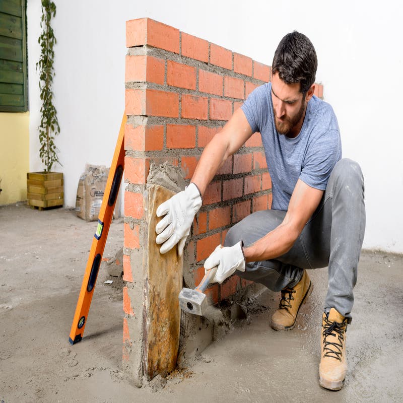Cómo levantar un muro exterior de ladrillo hueco | Leroy Merlin
