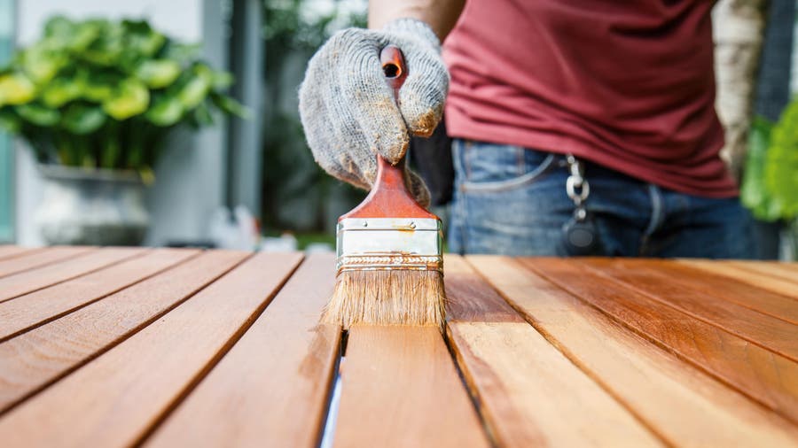 Barnizar sin dejar marcas | Leroy Merlin