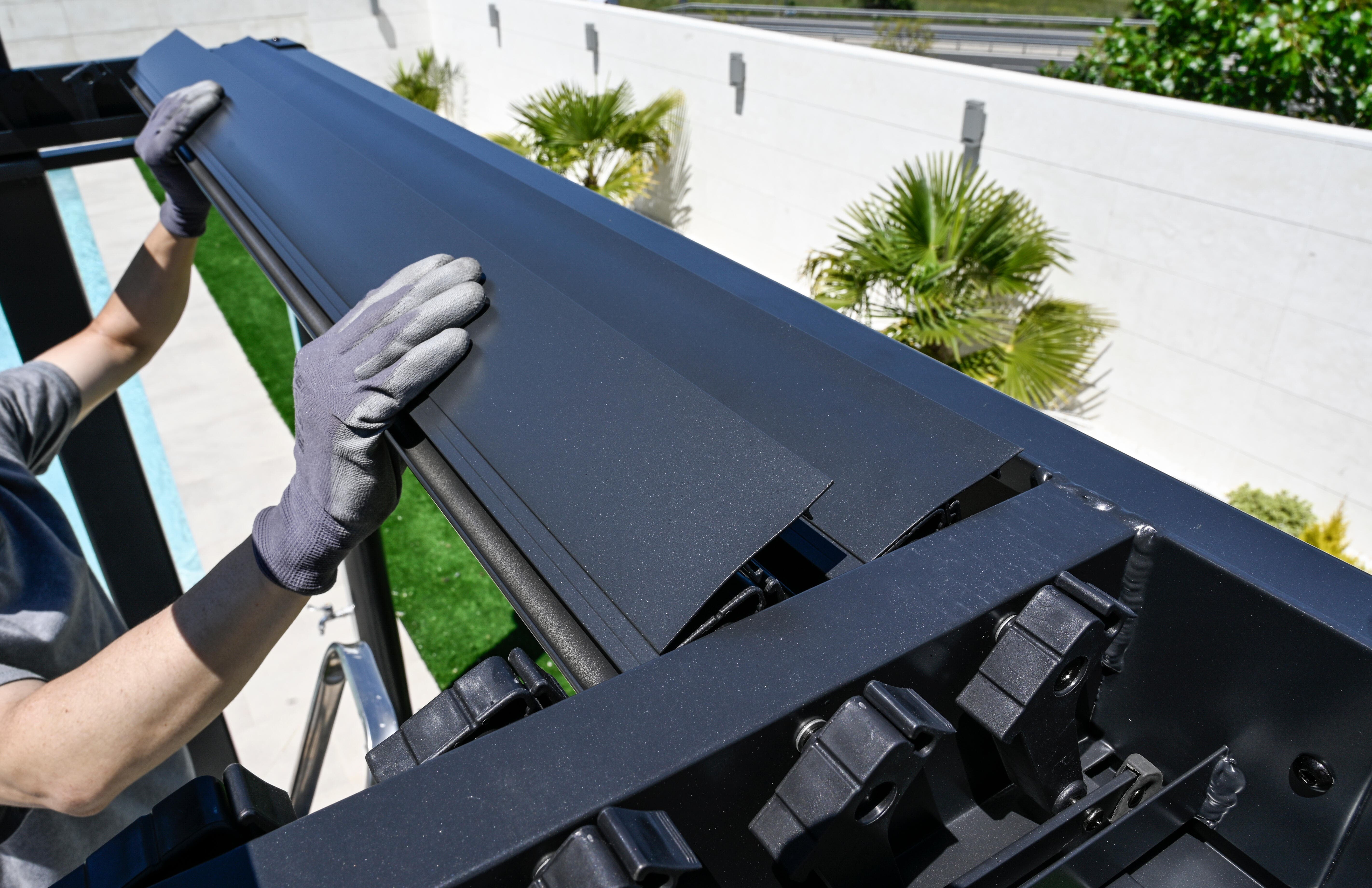 Cómo instalar una pérgola de aluminio | Leroy Merlin