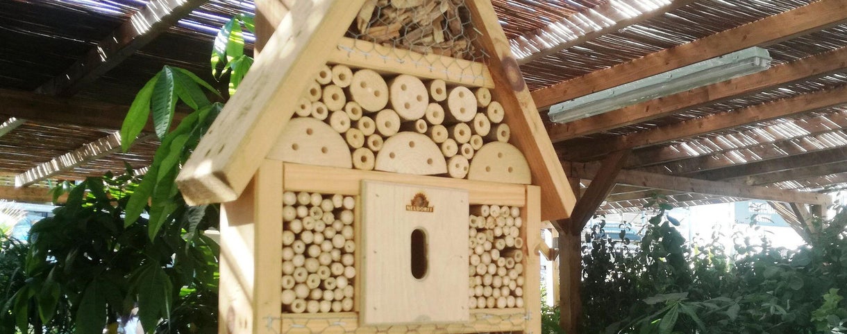 Hoteles de insectos adiós a las plagas | Leroy Merlin