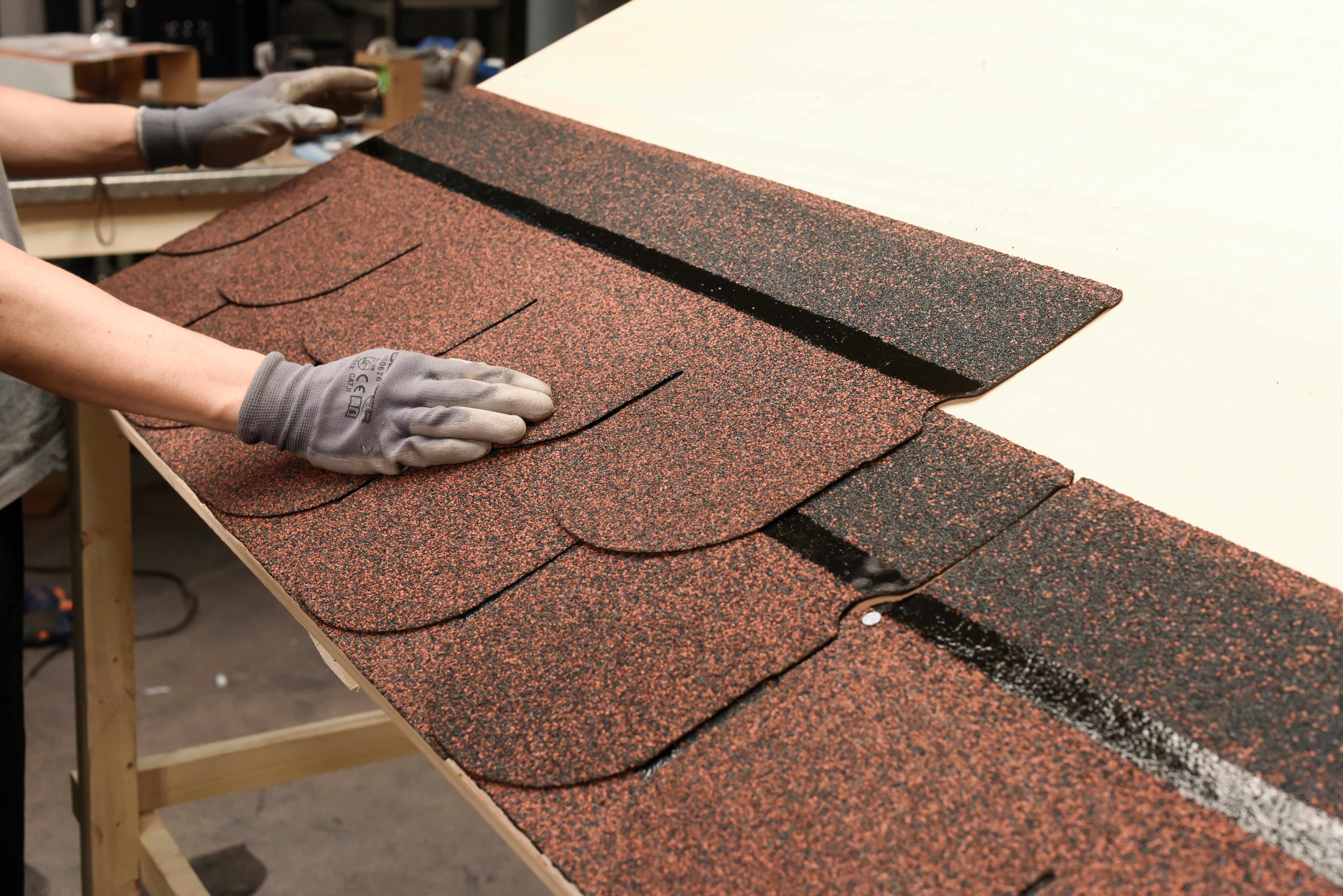 Cómo instalar tégola asfáltica | Leroy Merlin