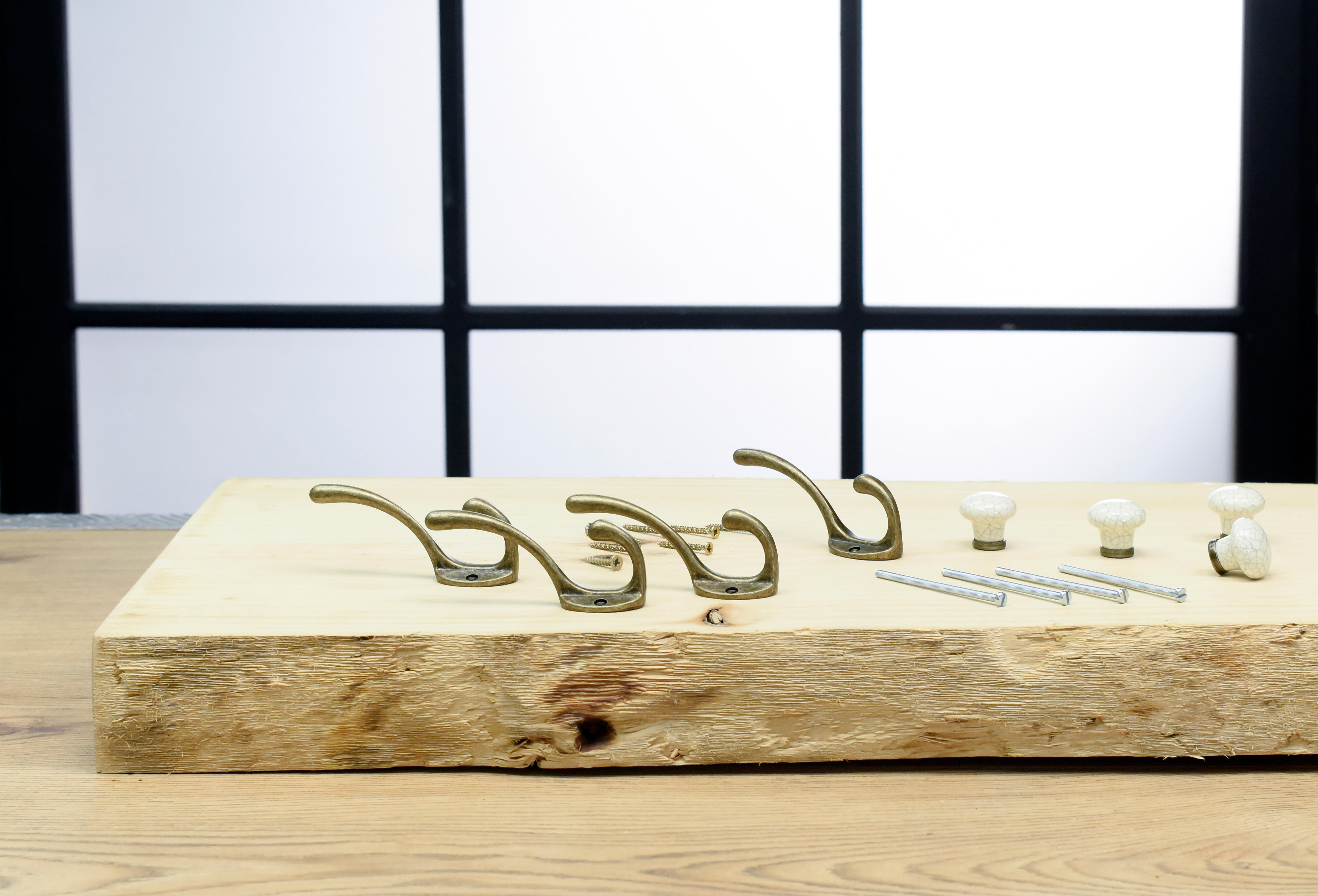 Cómo hacer un perchero de madera DIY | Leroy Merlin