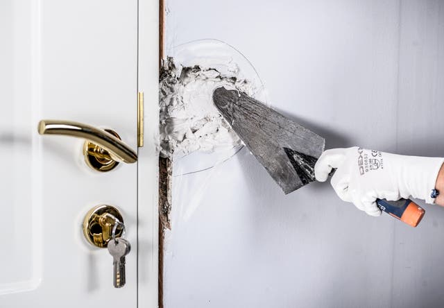 Plastes y masillas para obra nueva y reparaciones | Leroy Merlin Plastes y masillas para obra nueva y reparaciones | Leroy Merlin