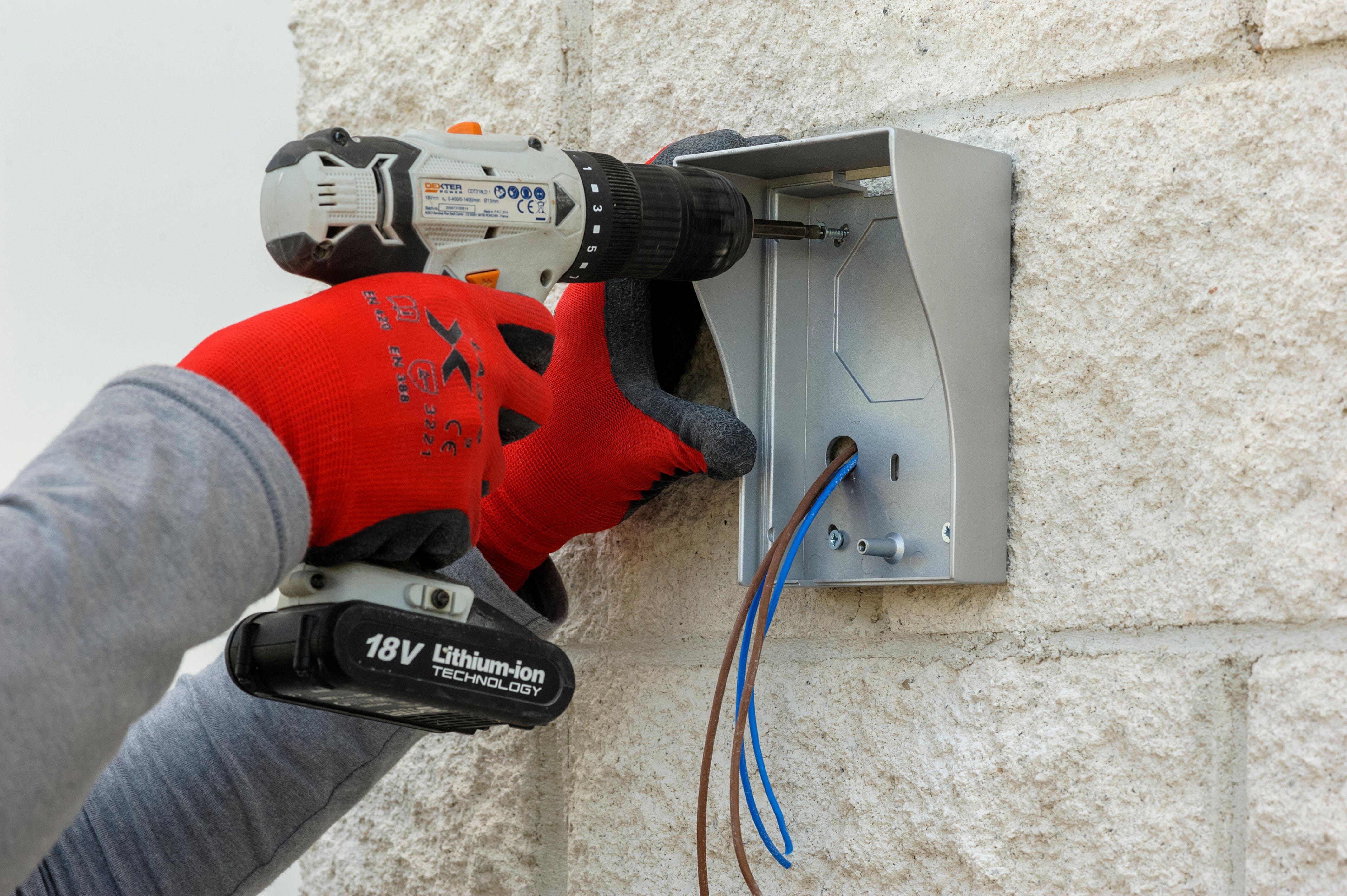 Cómo instalar un videoportero | Leroy Merlin