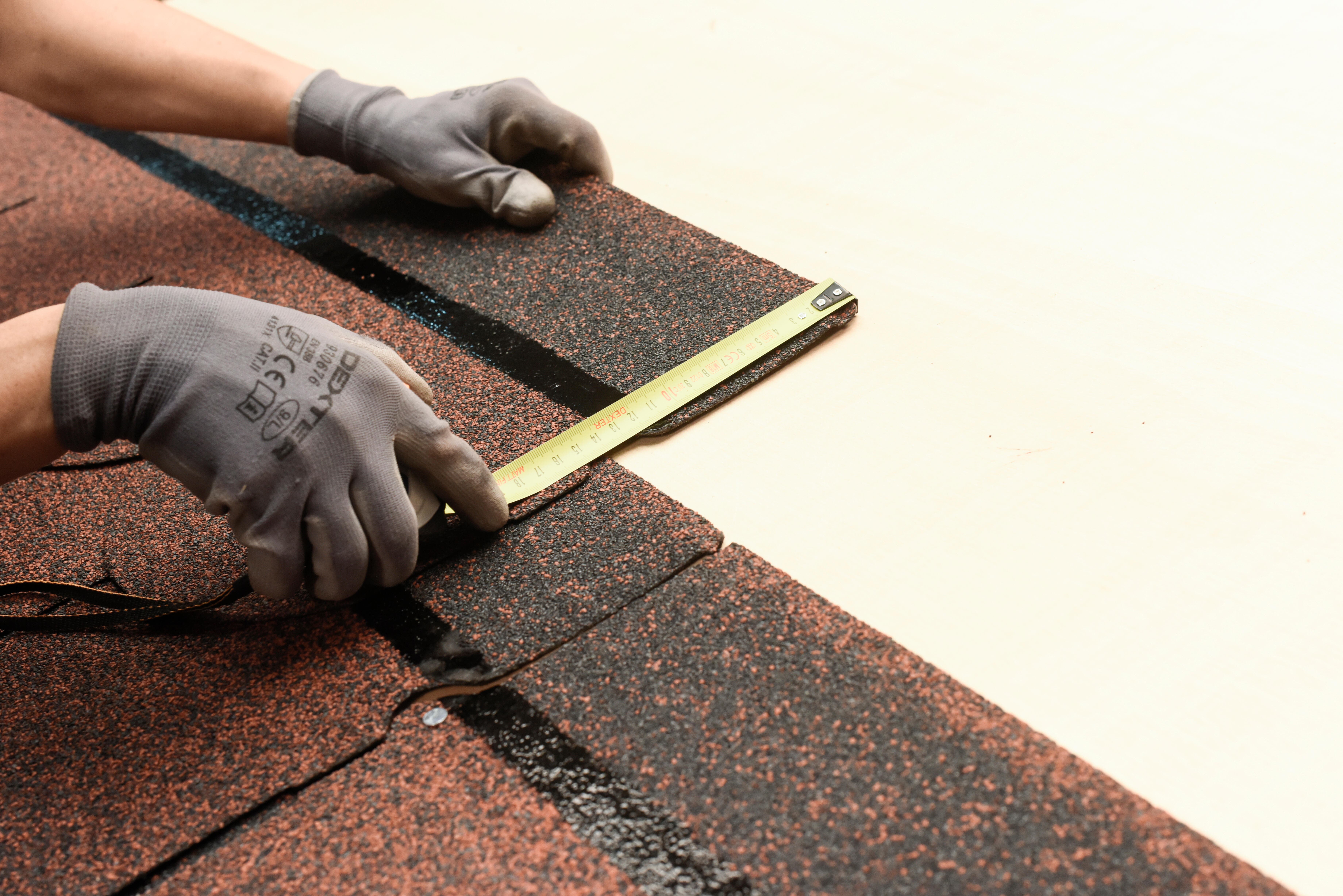 Cómo instalar tégola asfáltica | Leroy Merlin