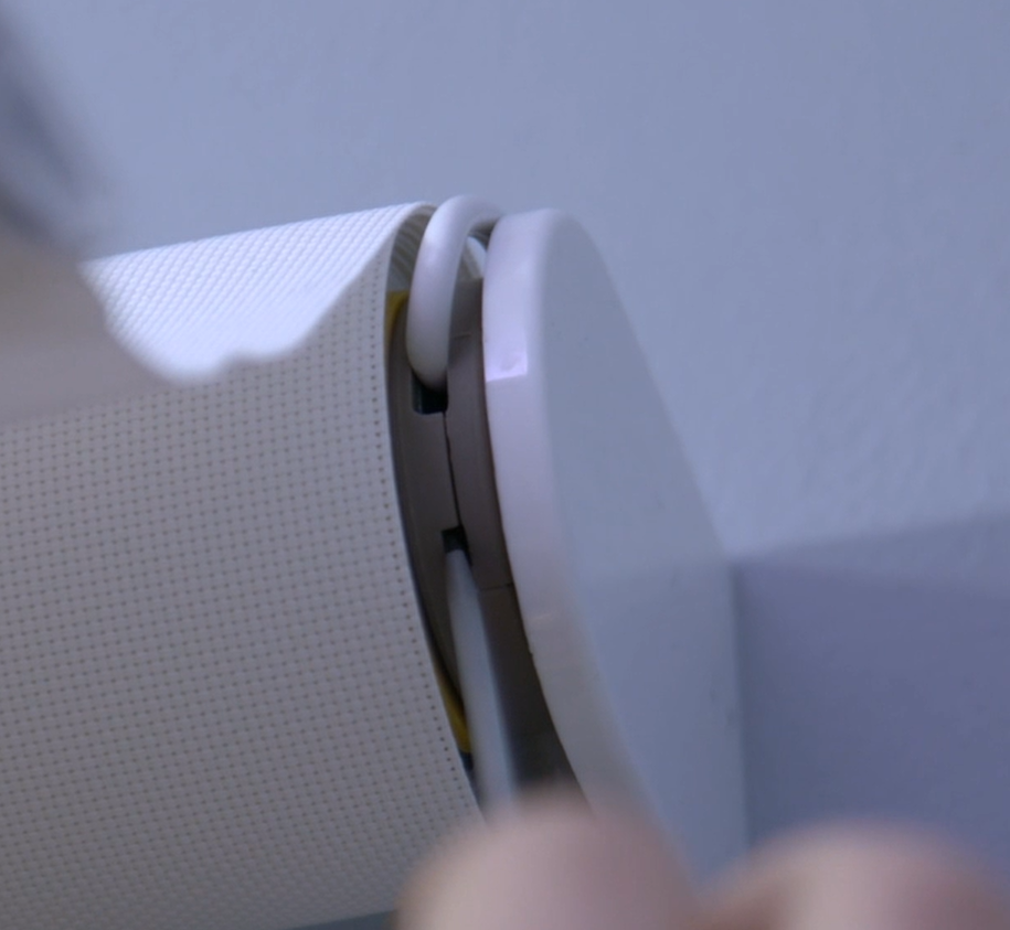 Cómo motorizar un estor paso a paso | Leroy Merlin