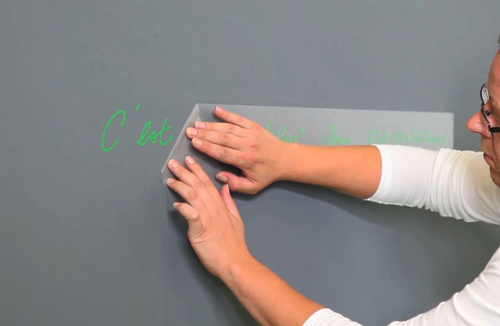 ¿Cómo colocar un sticker? | Leroy Merlin