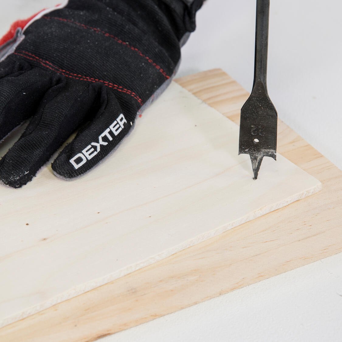 Haz un letrero con el nombre de tu peque para su cuarto | Leroy Merlin