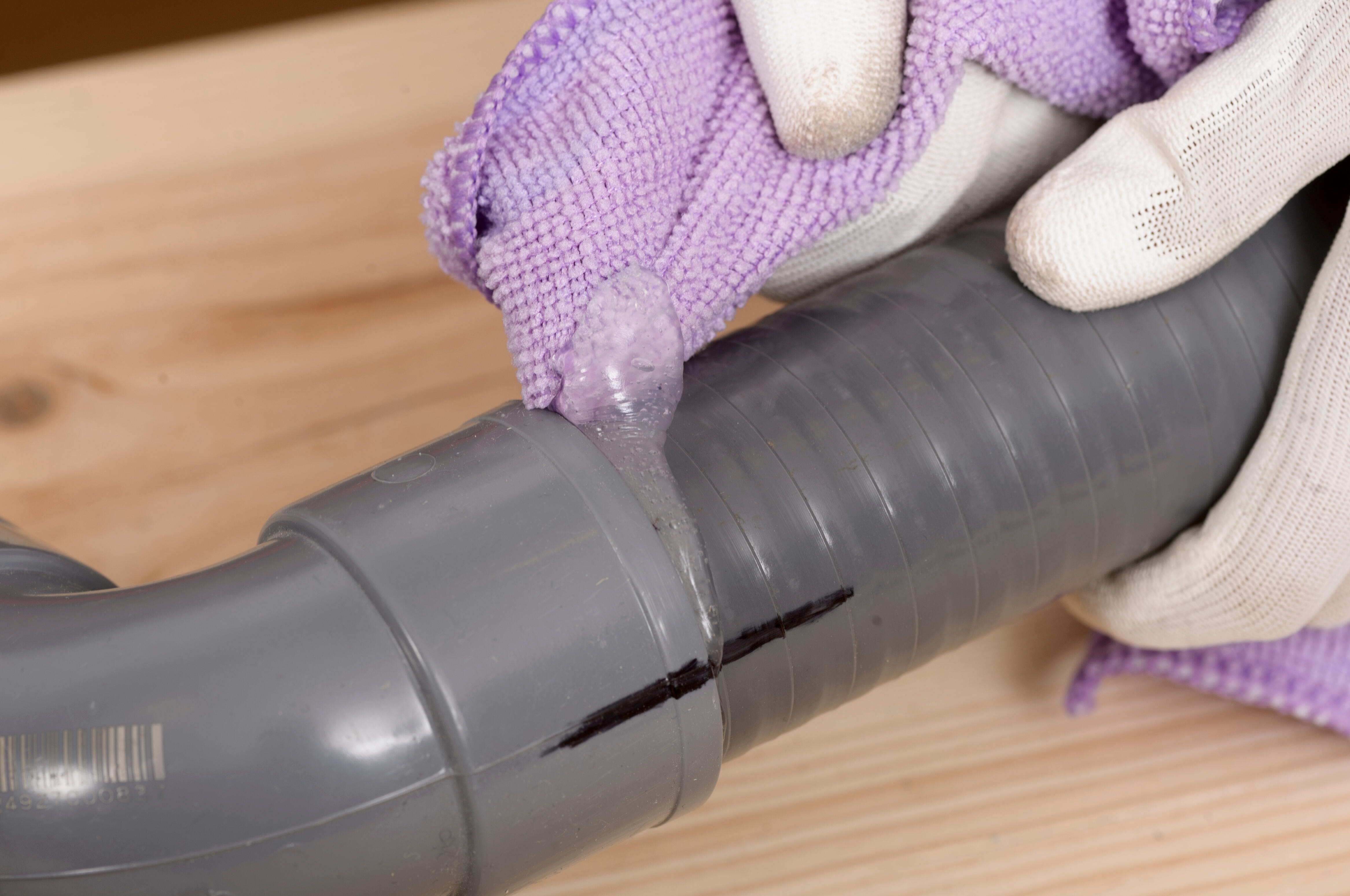 Cómo unir piezas de PVC | Leroy Merlin