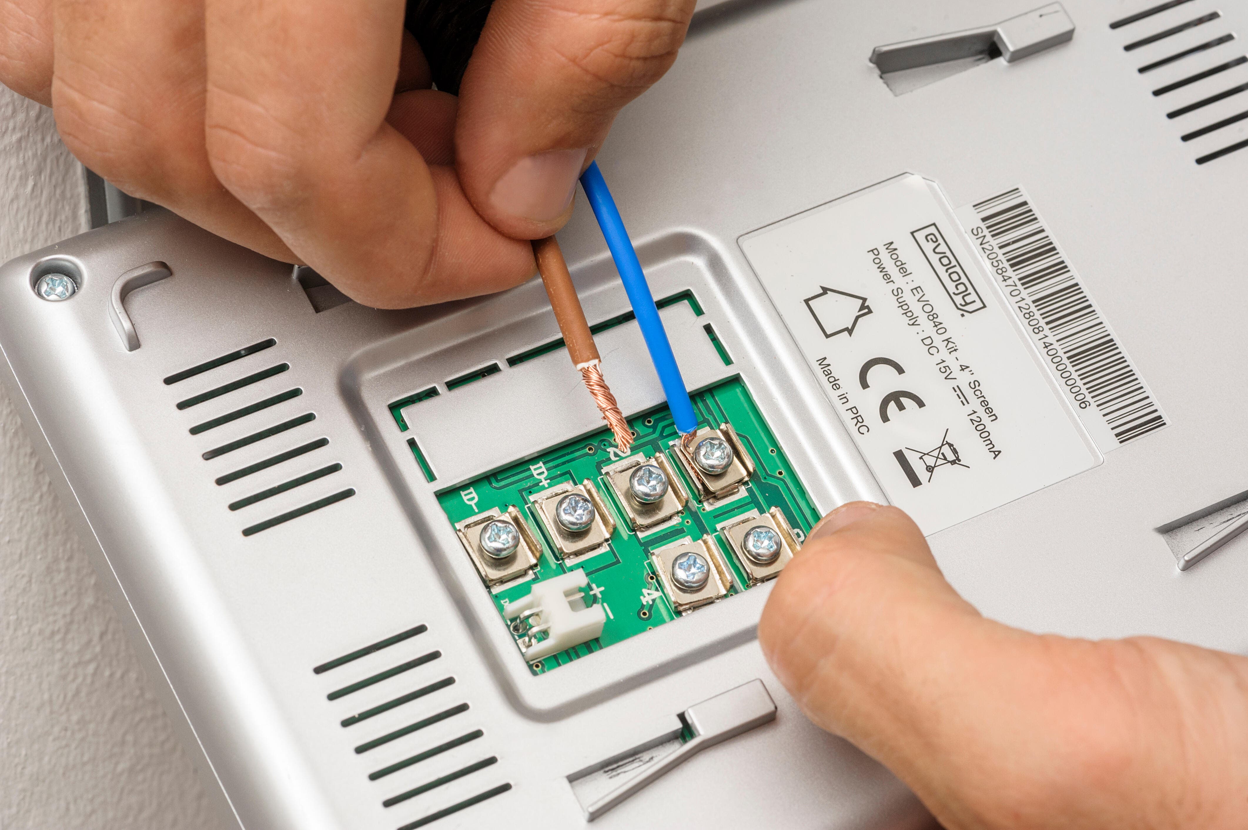 Cómo instalar un videoportero | Leroy Merlin