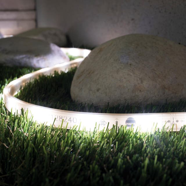 Come scegliere le strisce LED per illuminare casa | Leroy Merlin