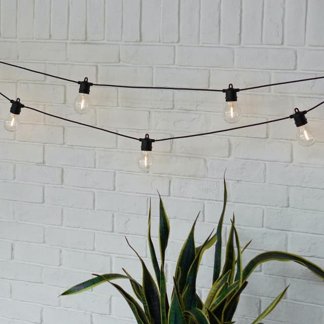 Le 19 migliori lampade solari da giardino | Leroy Merlin