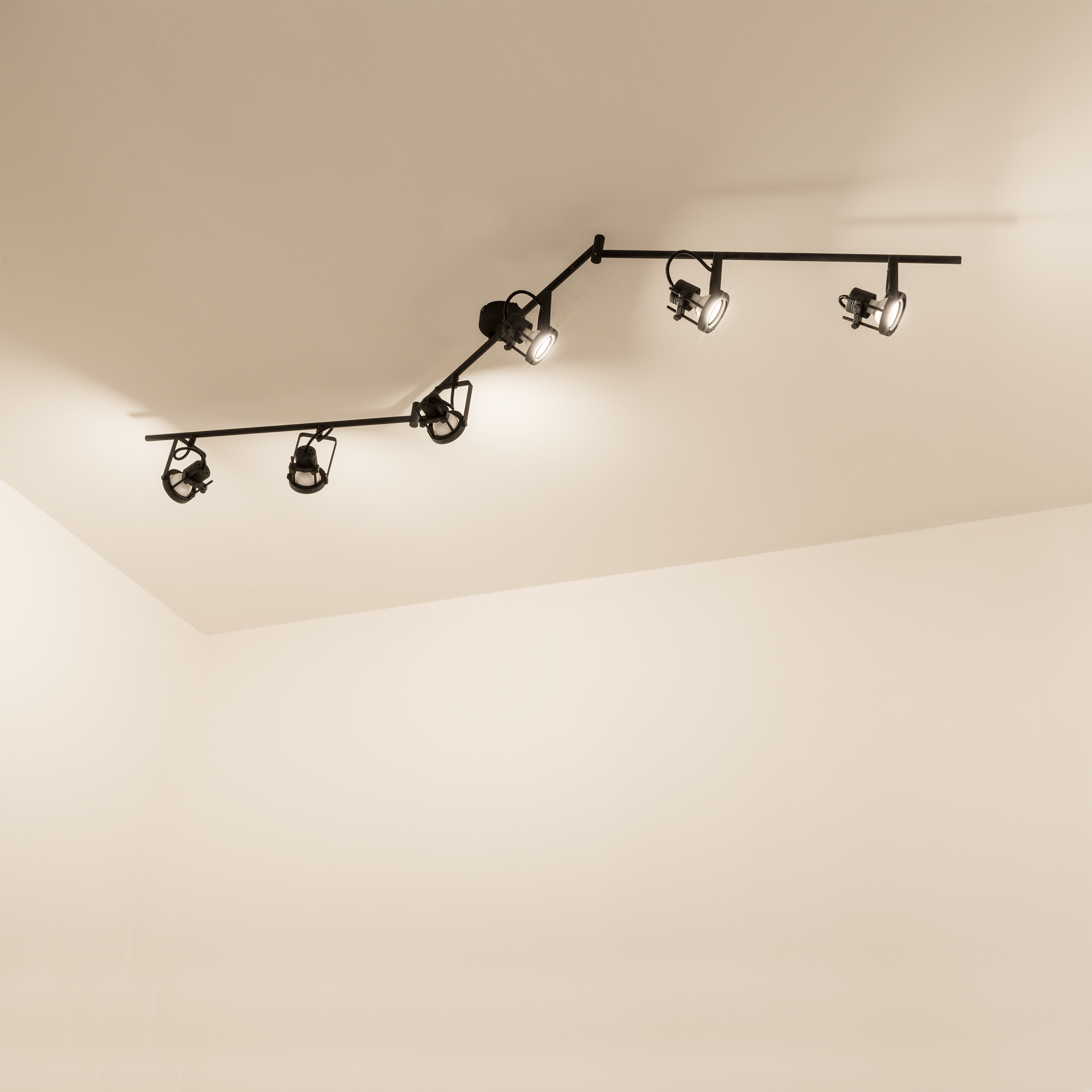 Faretto decorativo senza fonte luminosa TECHNIC NERO OPACO GU10 42W ...