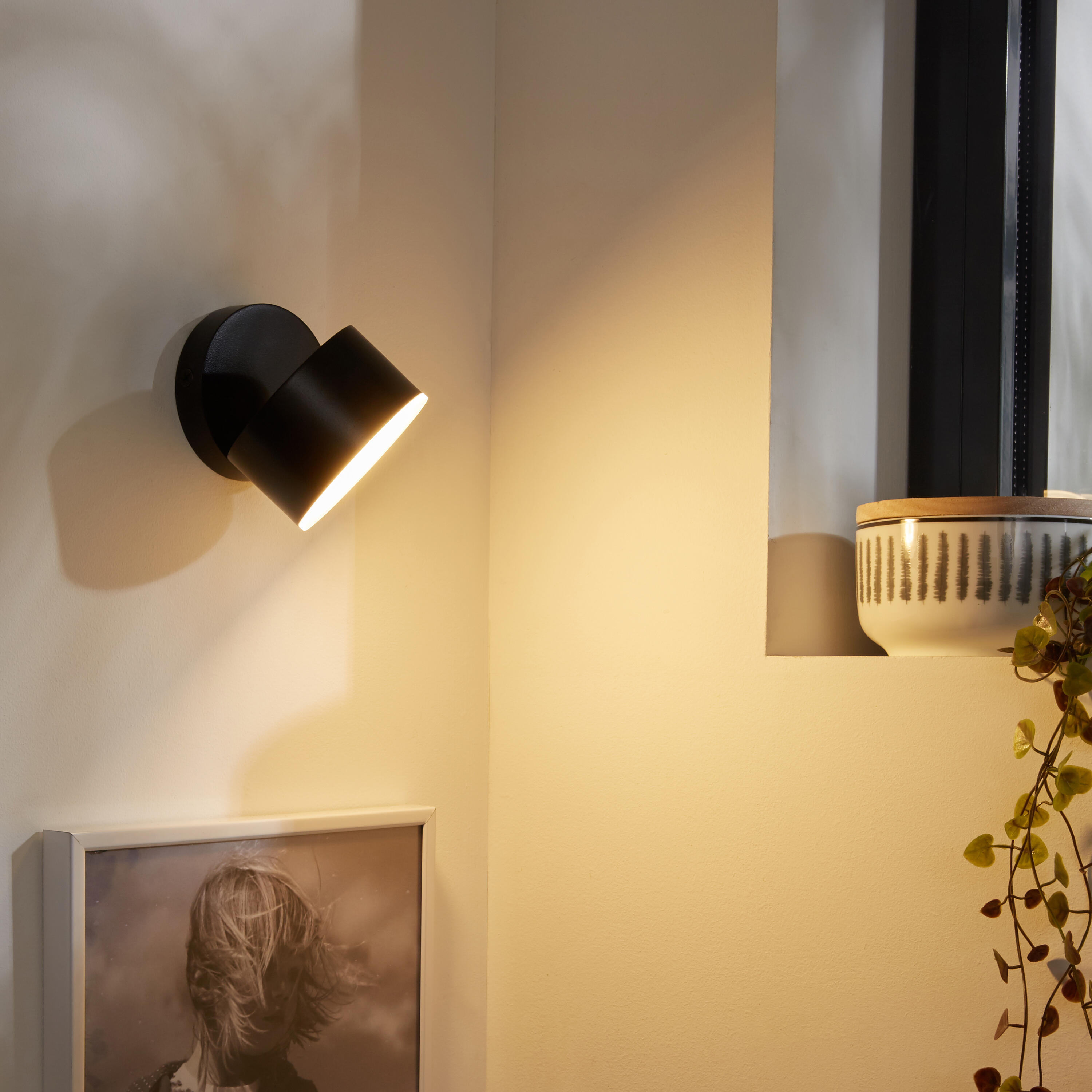 Aplique LED INSPIRE Dopan, 4.3W, 580LM, 3000K, aluminio y acrílico ...