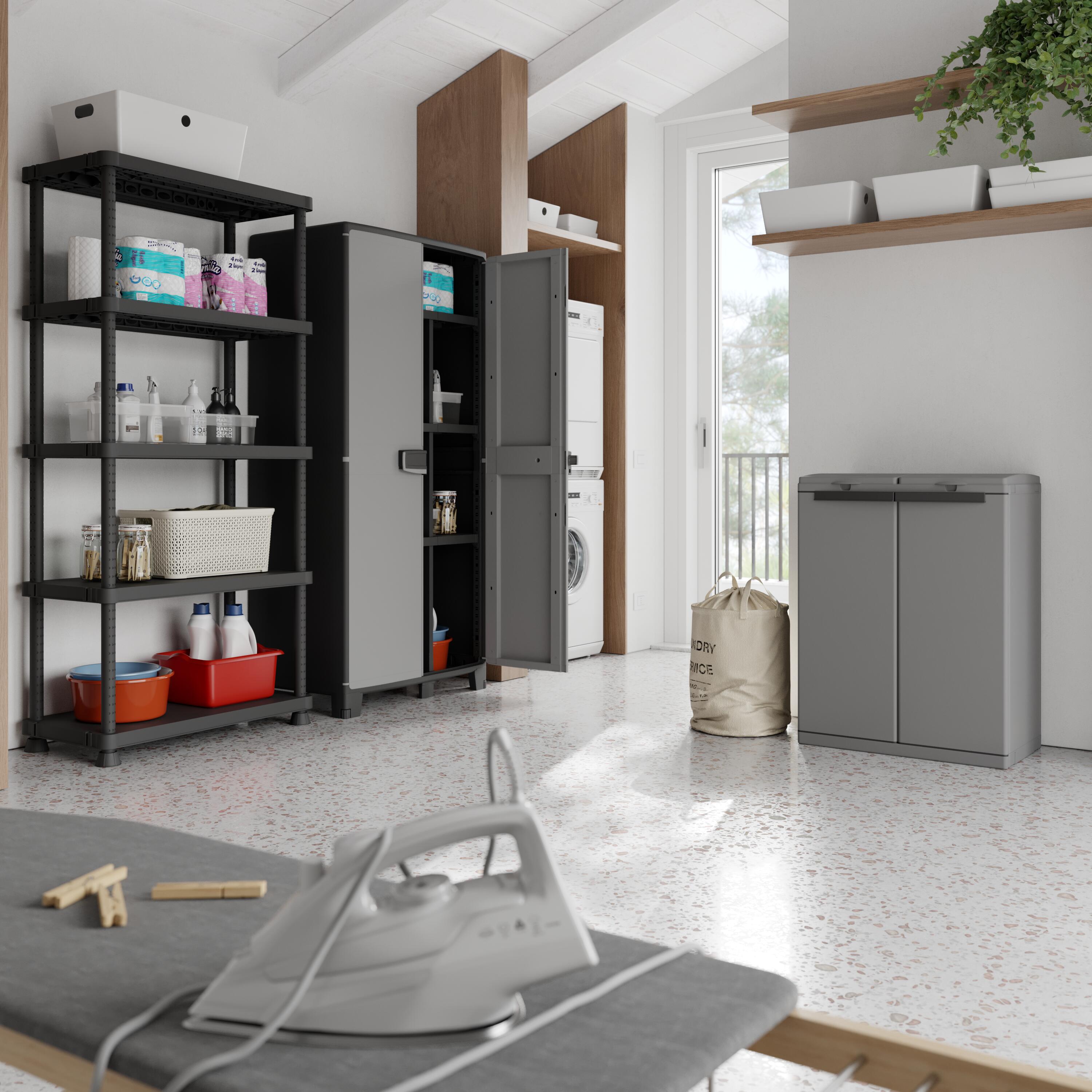 Armadio per scope Excellence SPACEO in polipropilene, grigio e nero L ...