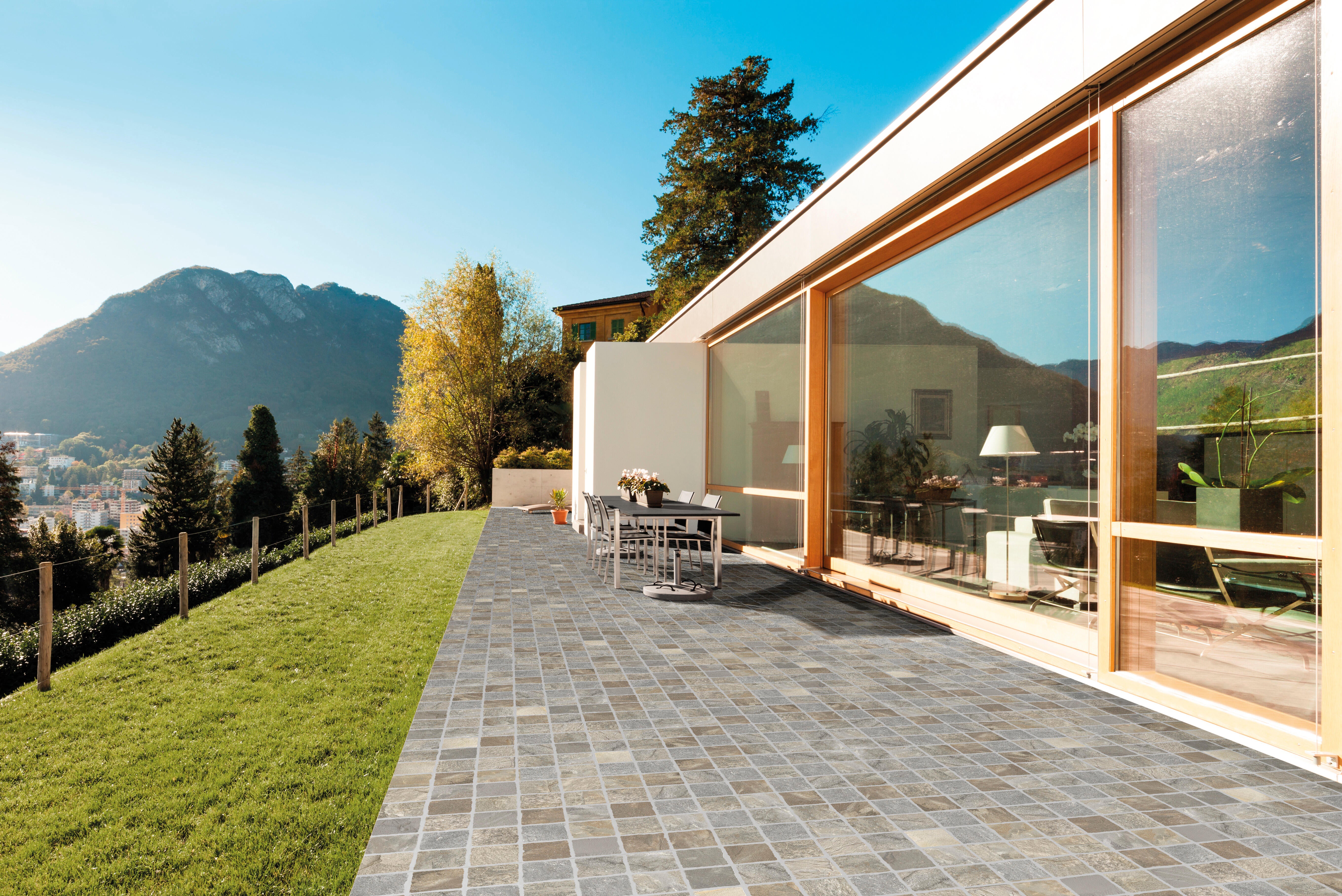 Piastrella da pavimento e rivestimento interno ed esterno 60 x 60 cm Sp. 20 mm rettificato Selce ...