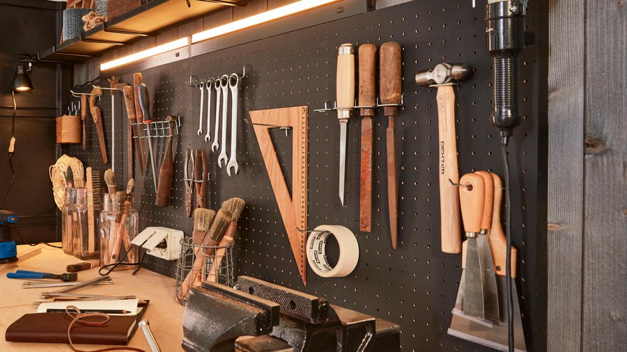 Un cellier bien aménagé dans le garage | Leroy Merlin