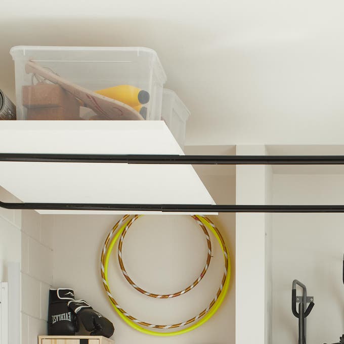 Aménager un rangement spécial sport dans le garage | Leroy Merlin