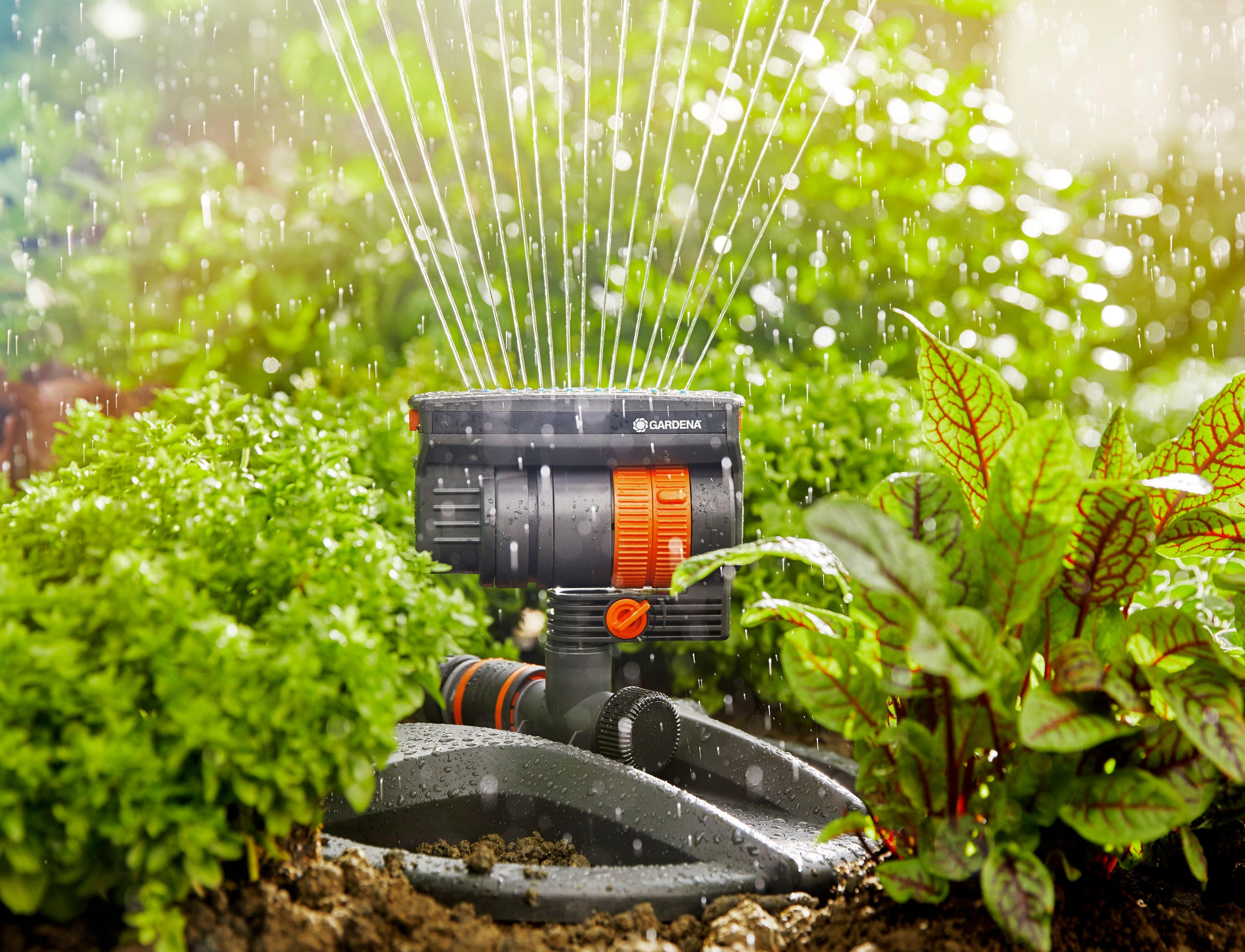 Aspersor oscilante GARDENA abs para 216 m2 | Leroy Merlin