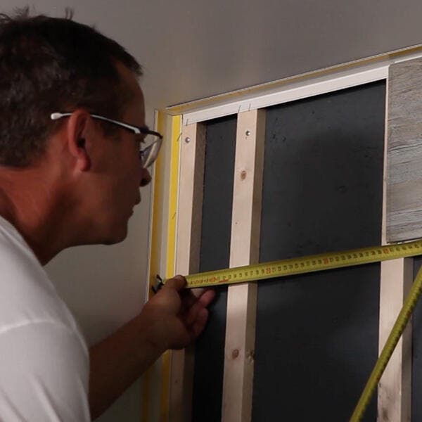 Posare le perline in PVC | Leroy Merlin